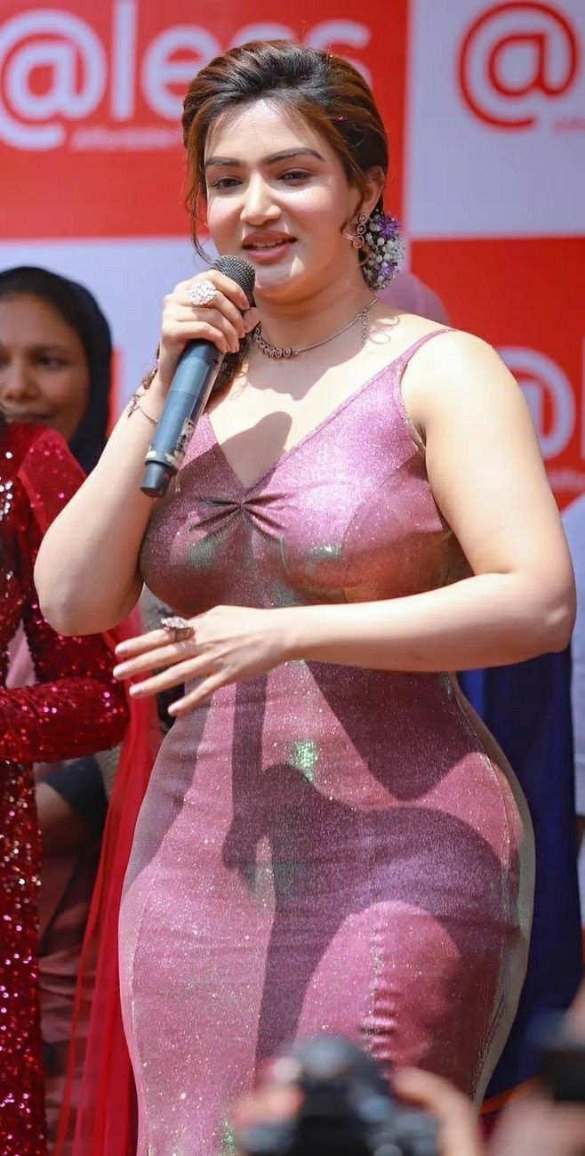 Honey Rose Wallpapers - Top Free Honey Rose Backgrounds - WallpaperAccess