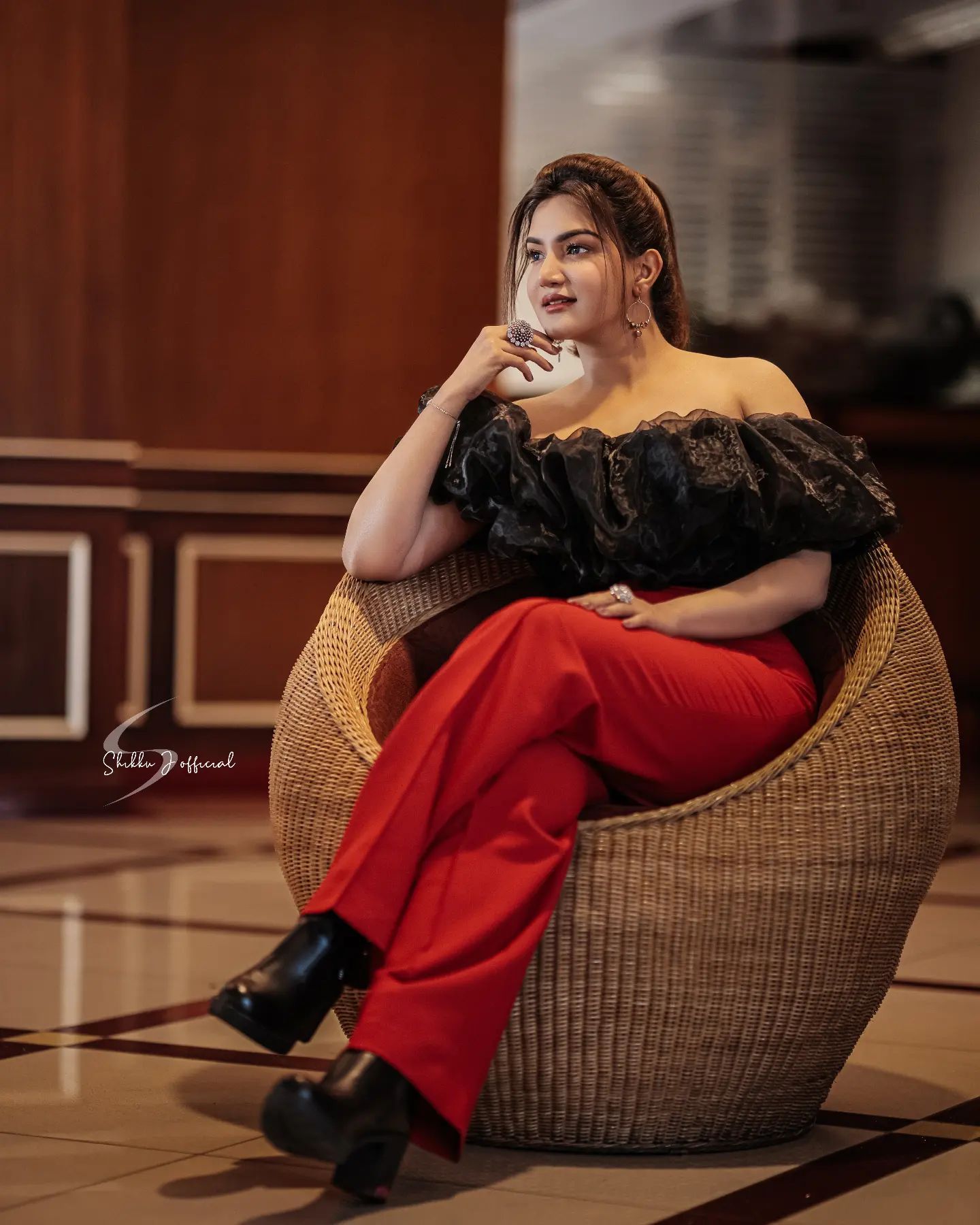 Honey Rose Wallpapers - Top Free Honey Rose Backgrounds - WallpaperAccess