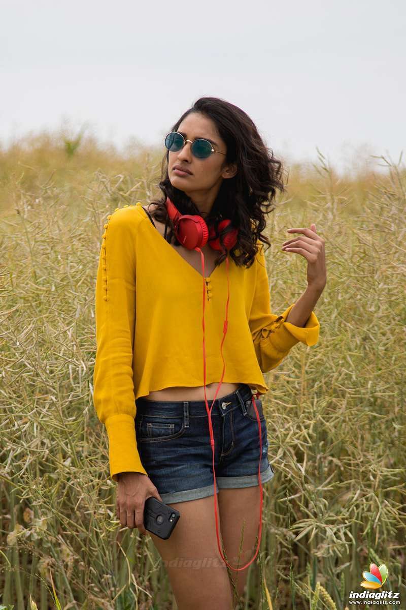 Vaanam Wallpapers - Top Free Vaanam Backgrounds - WallpaperAccess