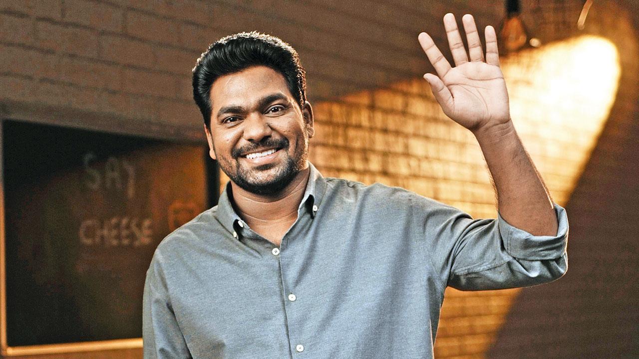 Zakir Khan Wallpapers - Top Free Zakir Khan Backgrounds - WallpaperAccess