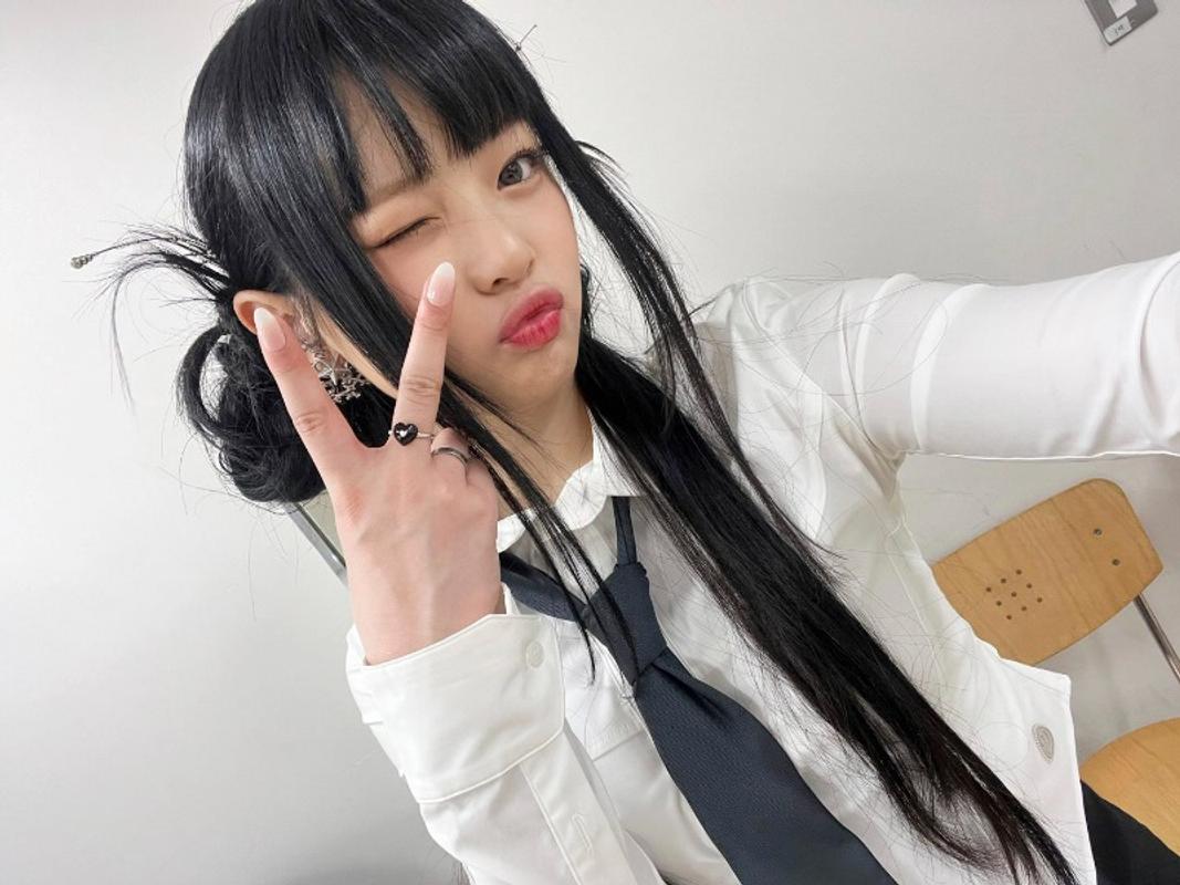 Hanni New Jeans Wallpapers - Top Free Hanni New Jeans Backgrounds ...