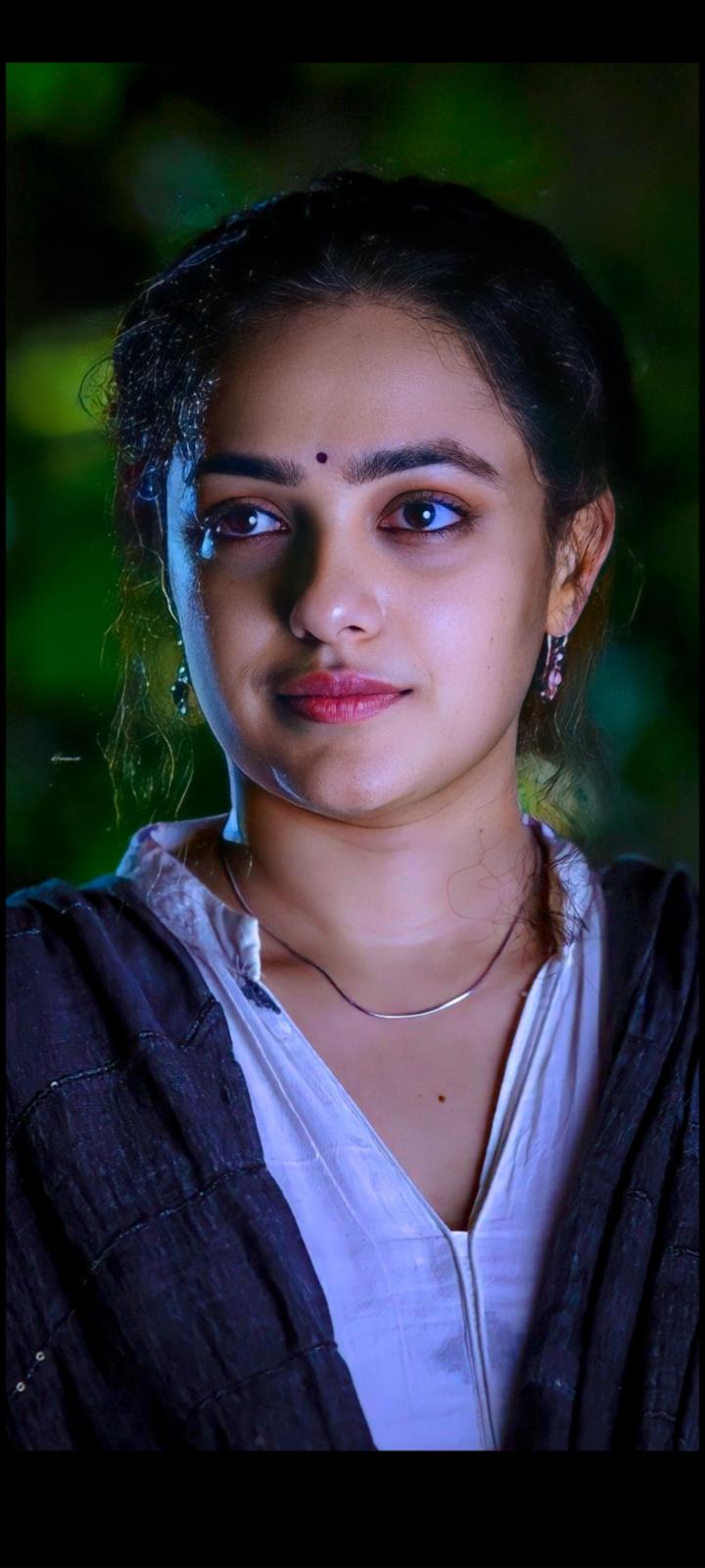 Shobana Wallpapers - Top Free Shobana Backgrounds - WallpaperAccess