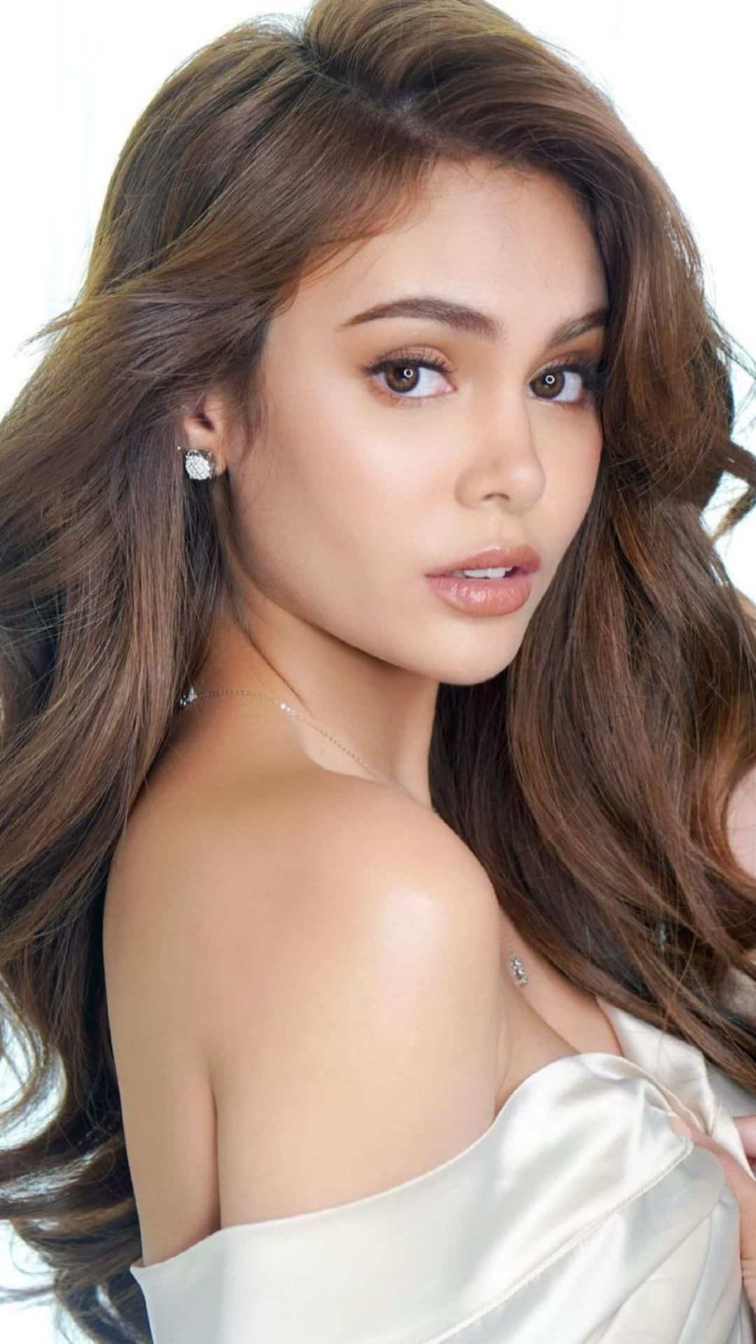 Ivana Alawi Wallpapers - Top Free Ivana Alawi Backgrounds - WallpaperAccess