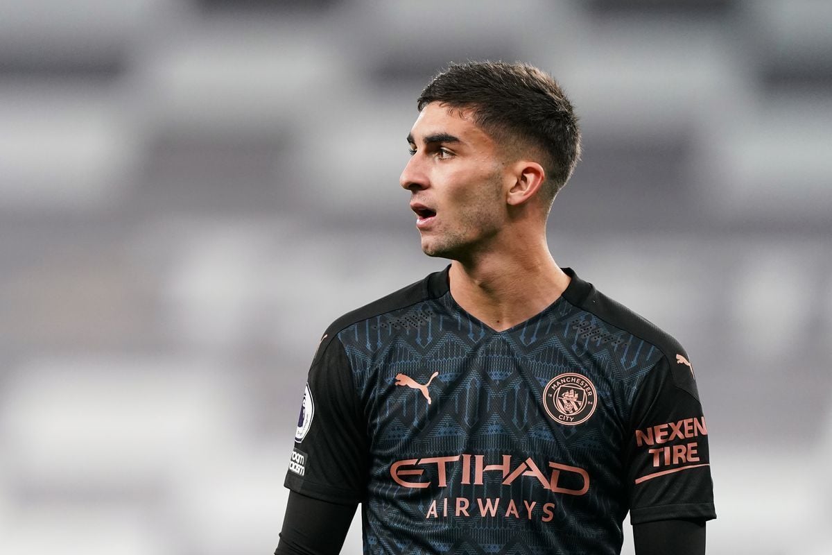 Ferran Torres Wallpapers - Top Free Ferran Torres Backgrounds ...