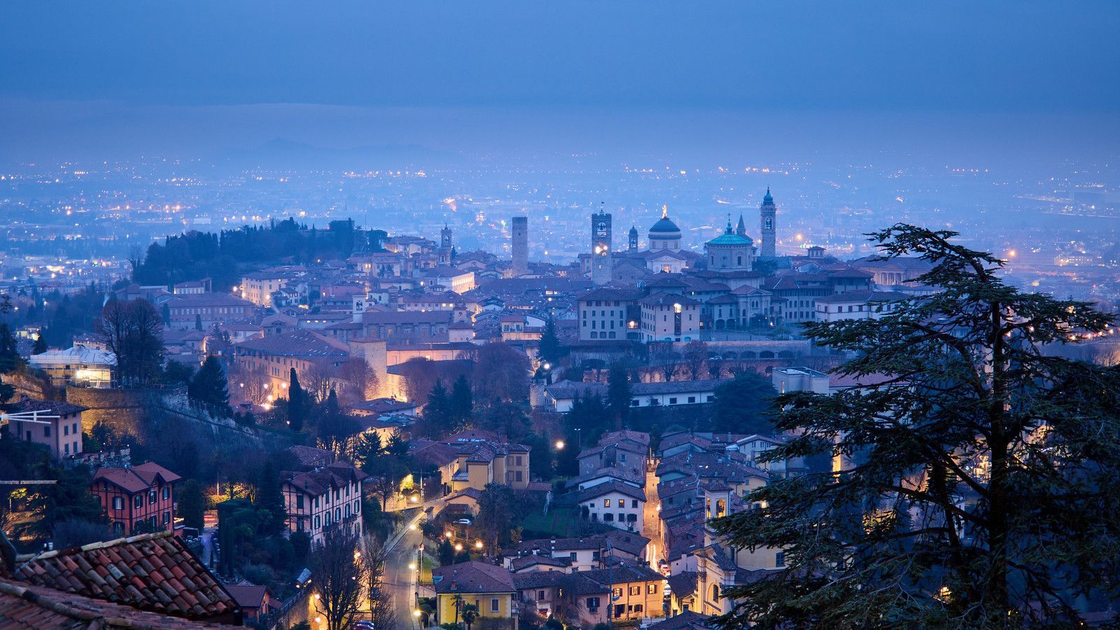 Bergamo Wallpapers - Top Free Bergamo Backgrounds - WallpaperAccess