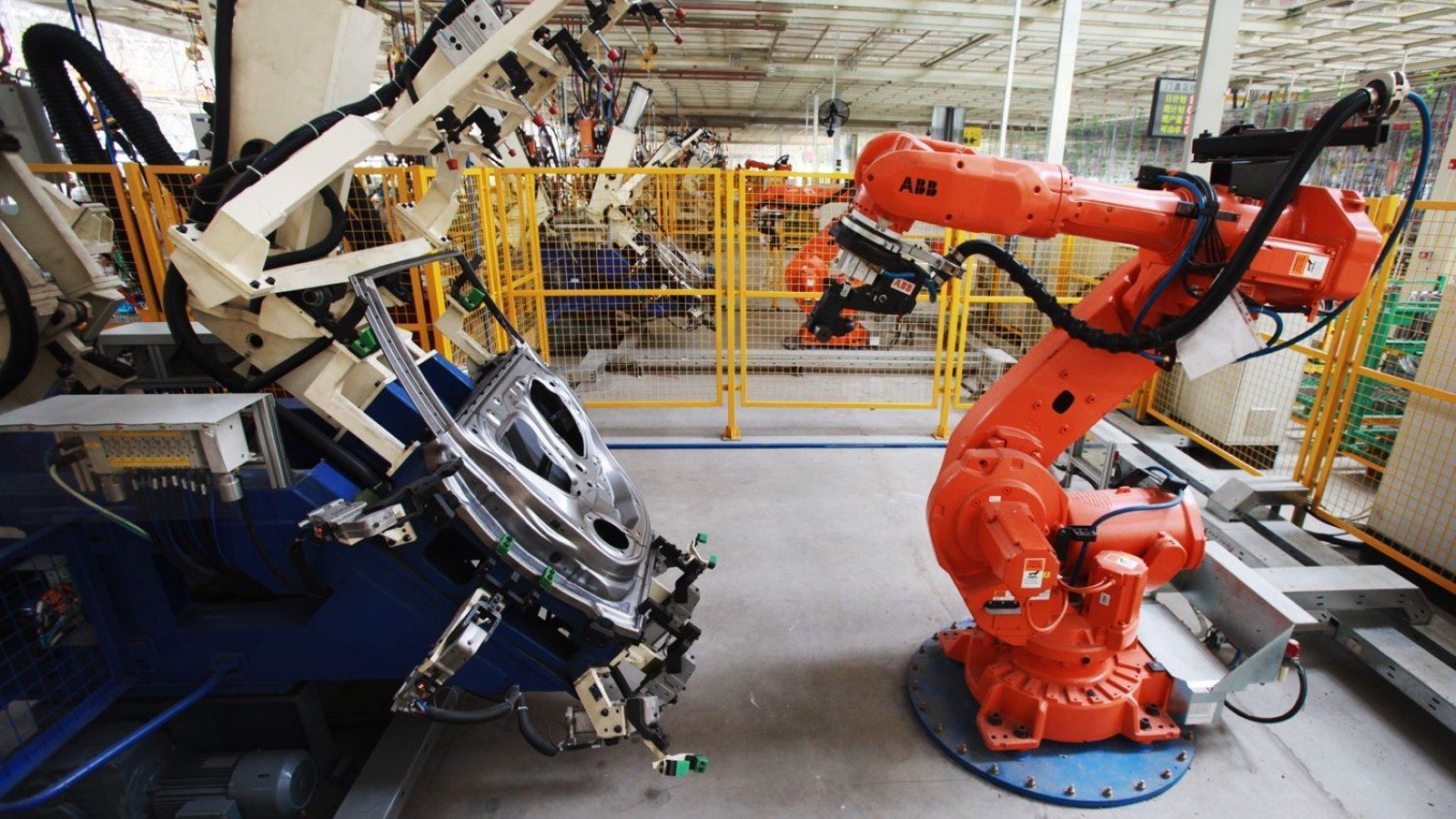 Industrial Robot Wallpapers - Top Free Industrial Robot Backgrounds ...