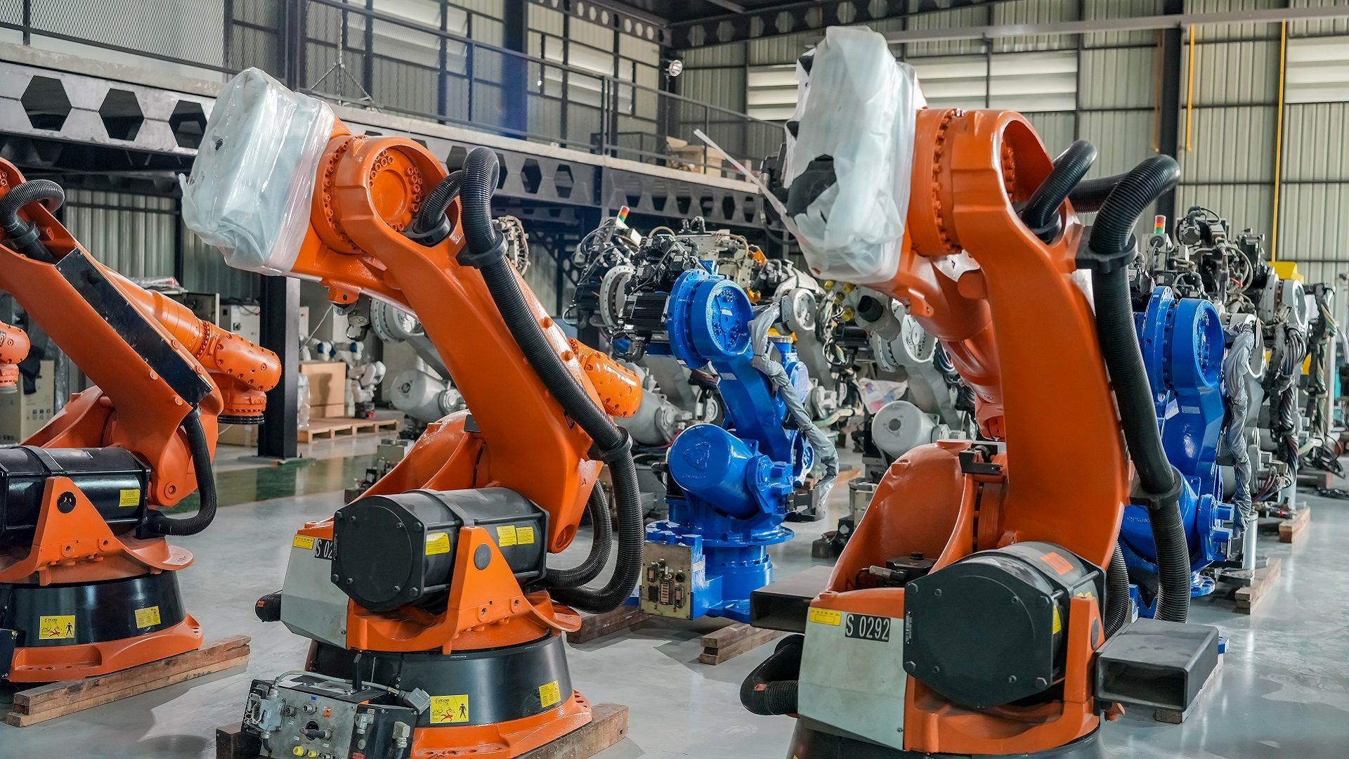 Industrial Robot Wallpapers - Top Free Industrial Robot Backgrounds ...