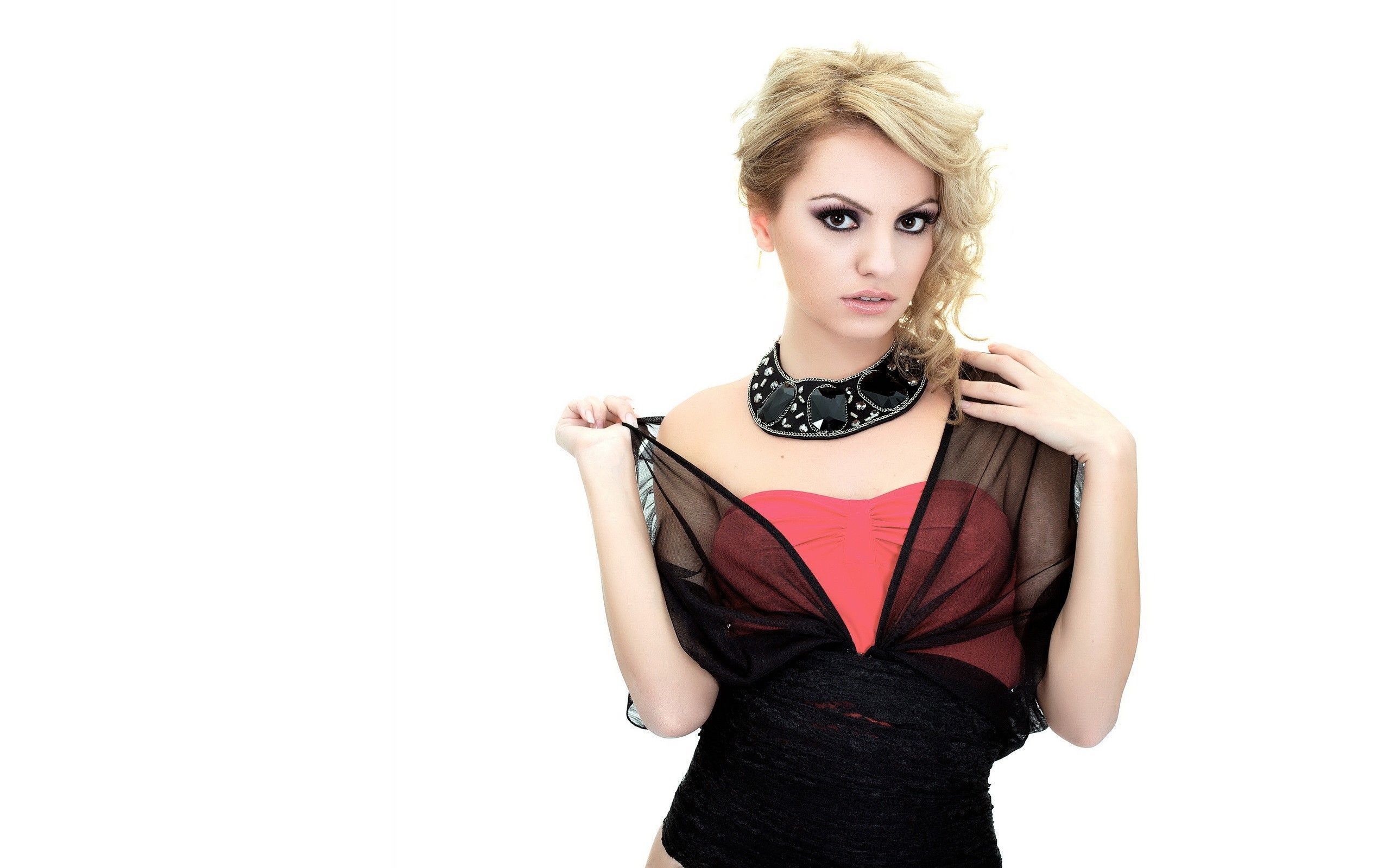 Alexandra Stan Wallpapers - Top Free Alexandra Stan Backgrounds ...