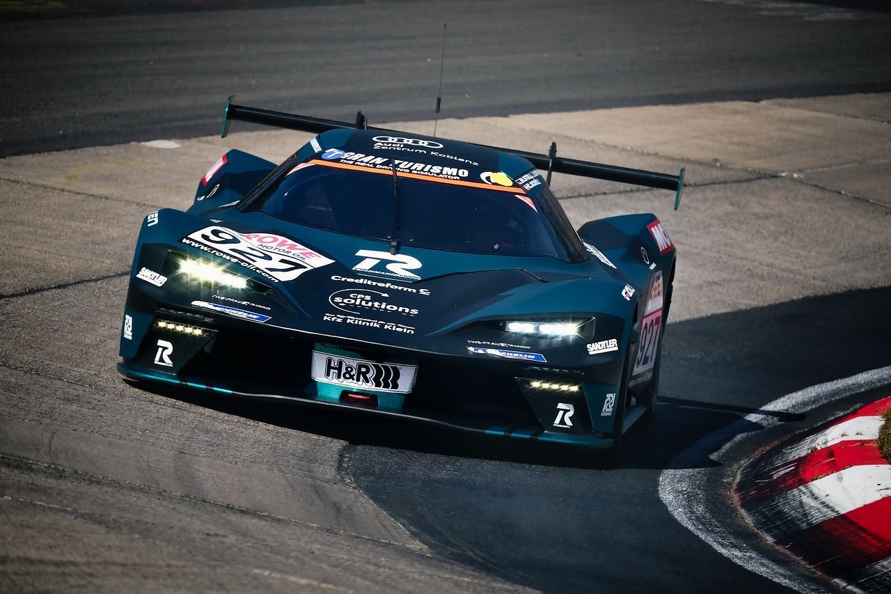 Mobil Balap Wallpapers - Top Free Mobil Balap Backgrounds - WallpaperAccess