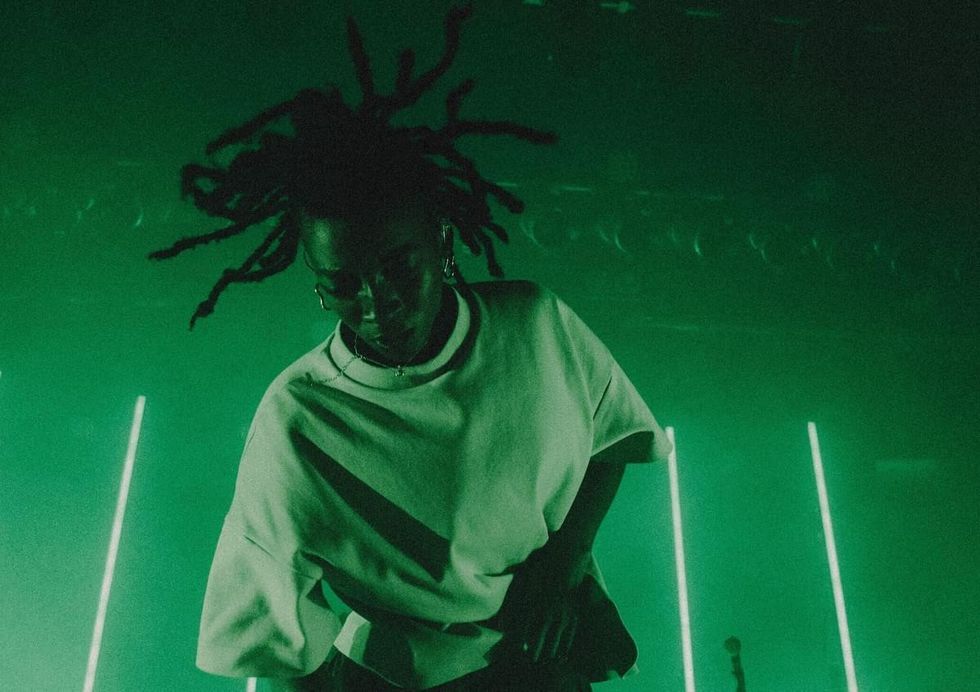 Little Simz Wallpapers - Top Free Little Simz Backgrounds - WallpaperAccess