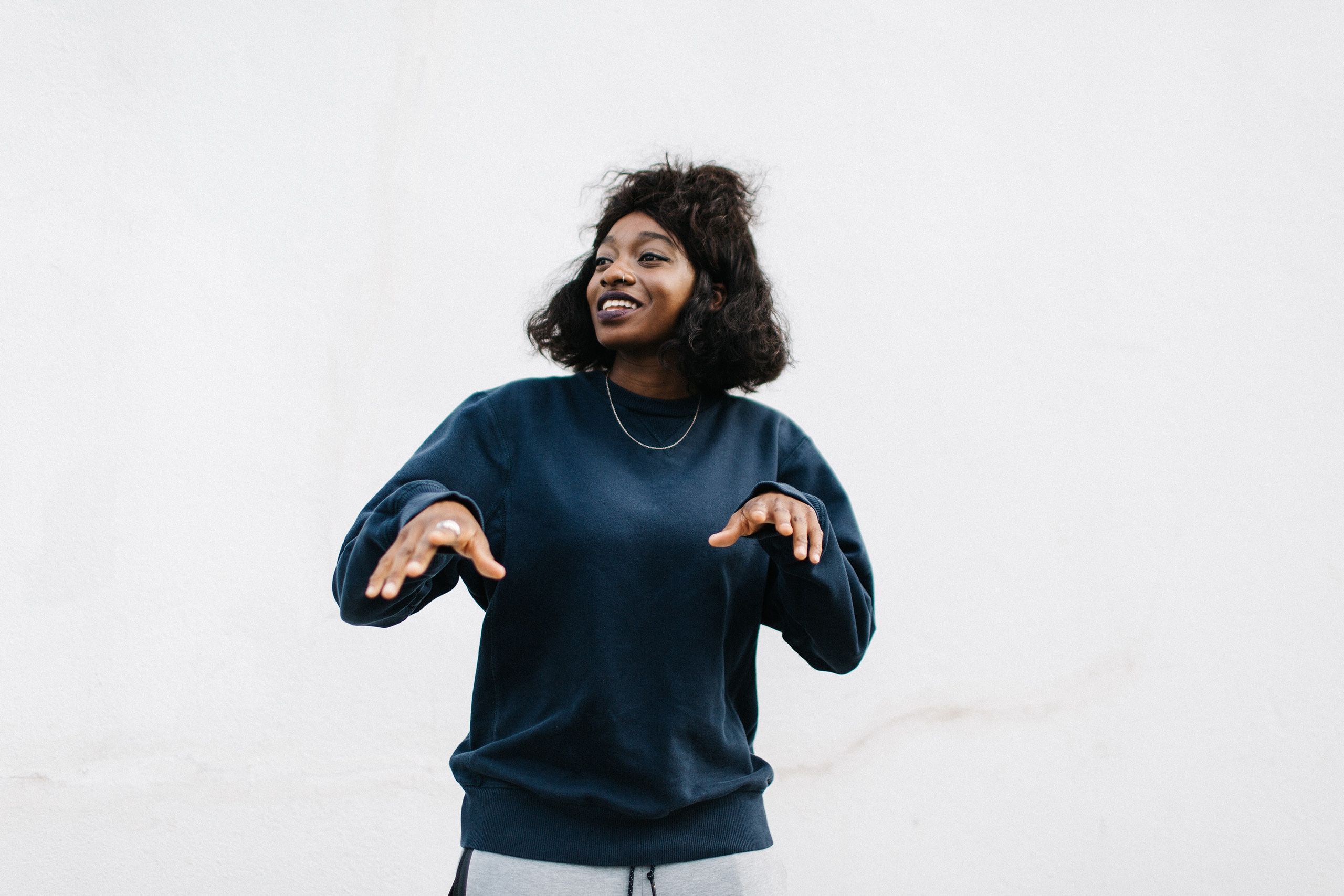 Little Simz Wallpapers - Top Free Little Simz Backgrounds - WallpaperAccess