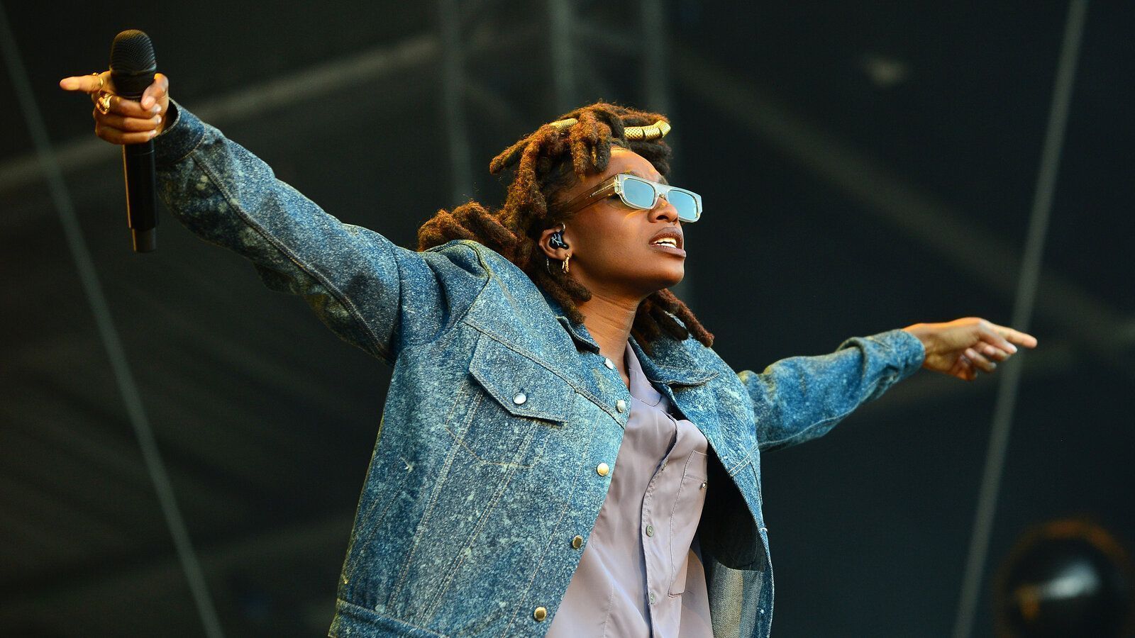 Little Simz Wallpapers - Top Free Little Simz Backgrounds - WallpaperAccess