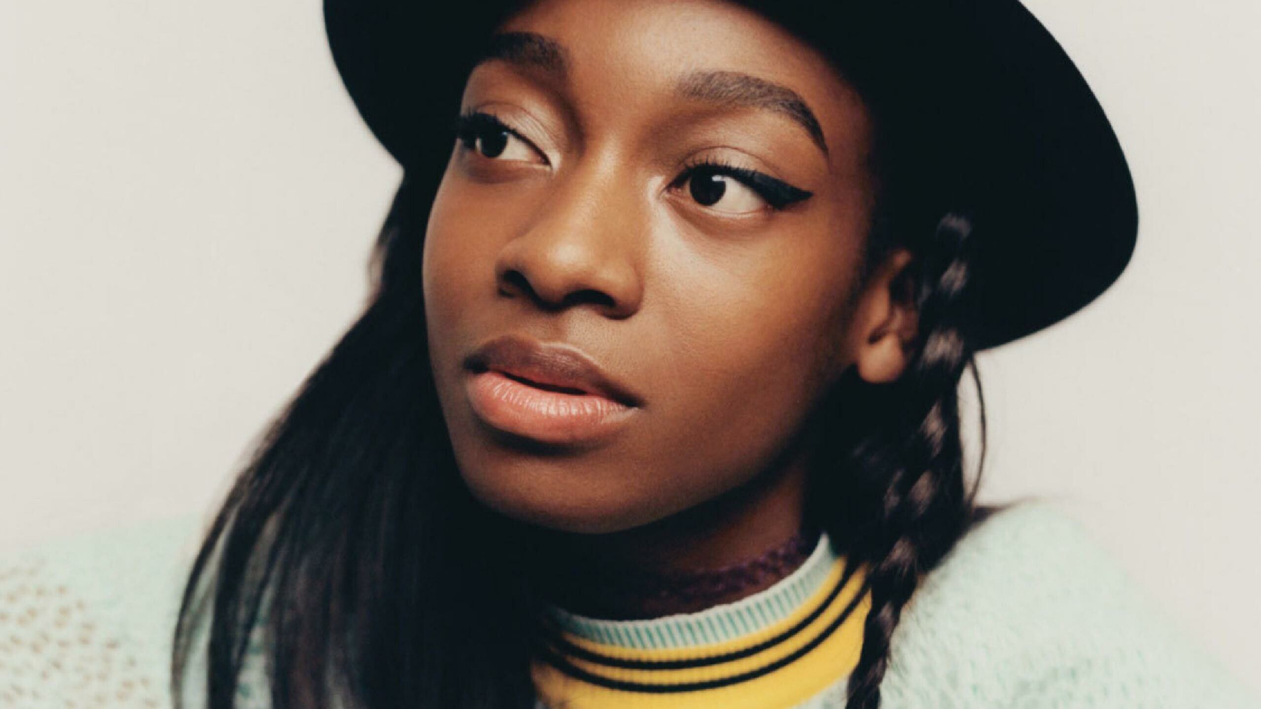 Little Simz Wallpapers - Top Free Little Simz Backgrounds - WallpaperAccess