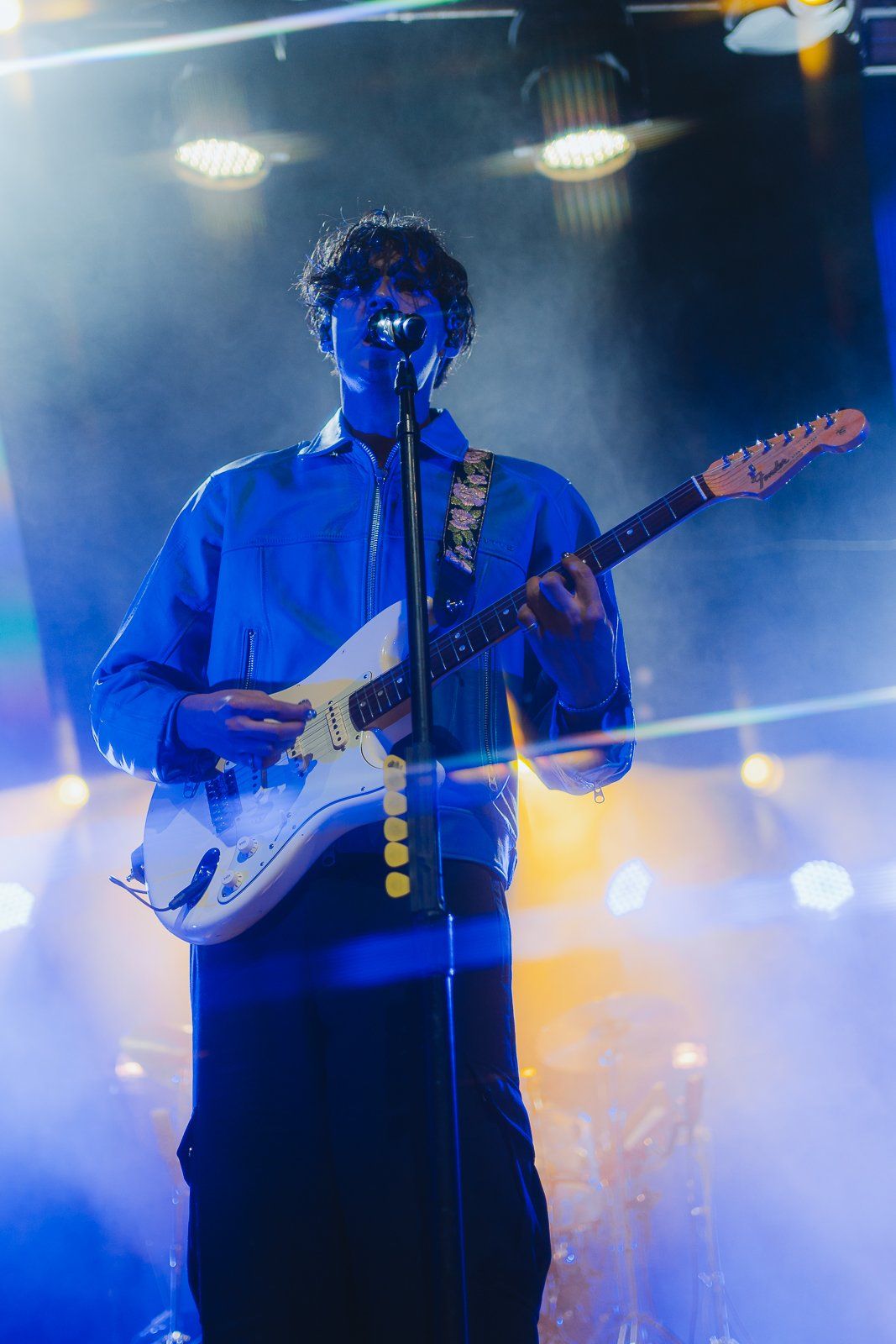 Omar Apollo Wallpapers - Top Free Omar Apollo Backgrounds - WallpaperAccess