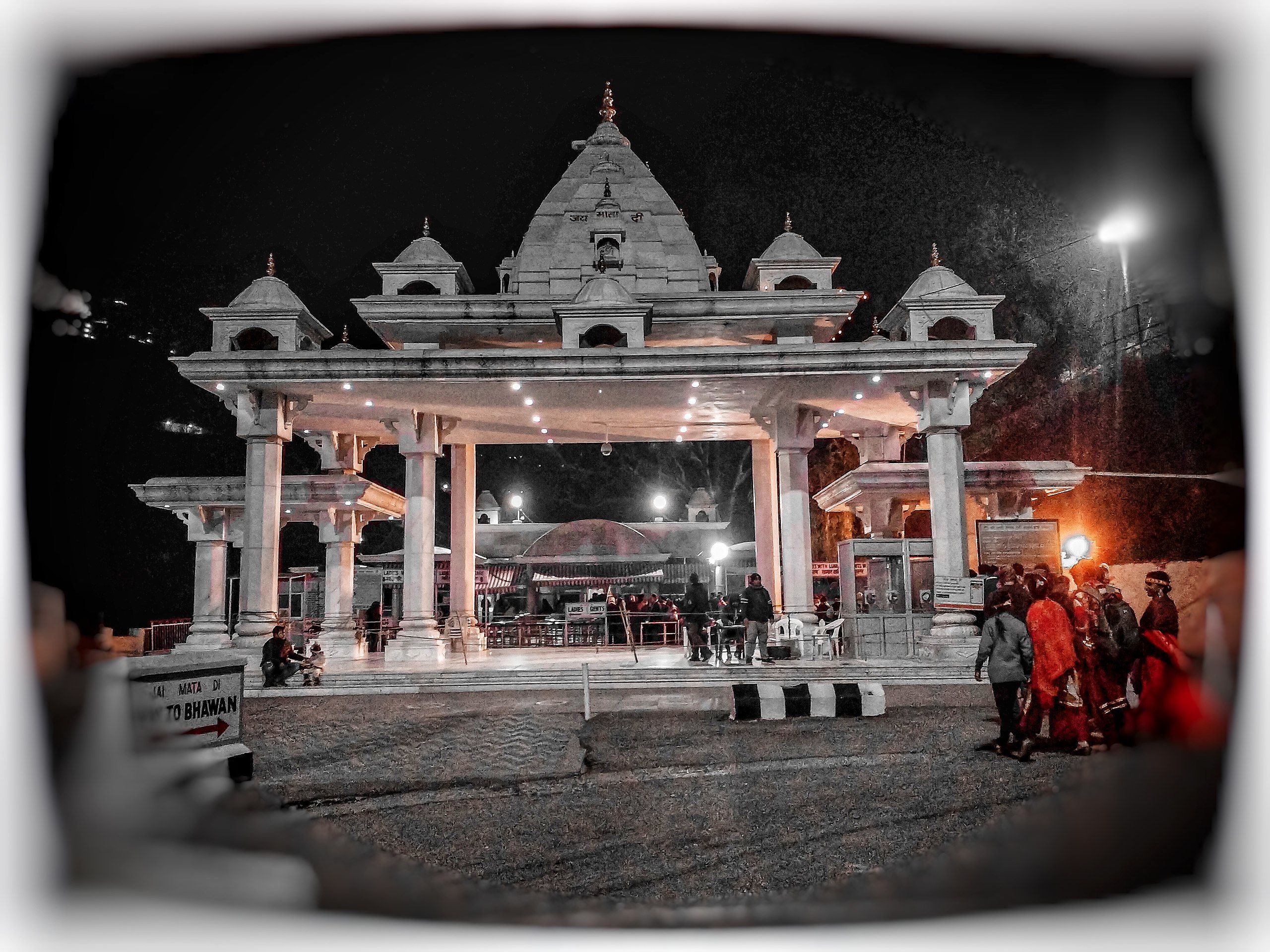 Mata Vaishno Devi Wallpapers - Top Free Mata Vaishno Devi Backgrounds ...