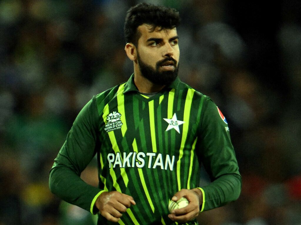 Shadab Khan Wallpapers - Top Free Shadab Khan Backgrounds - WallpaperAccess