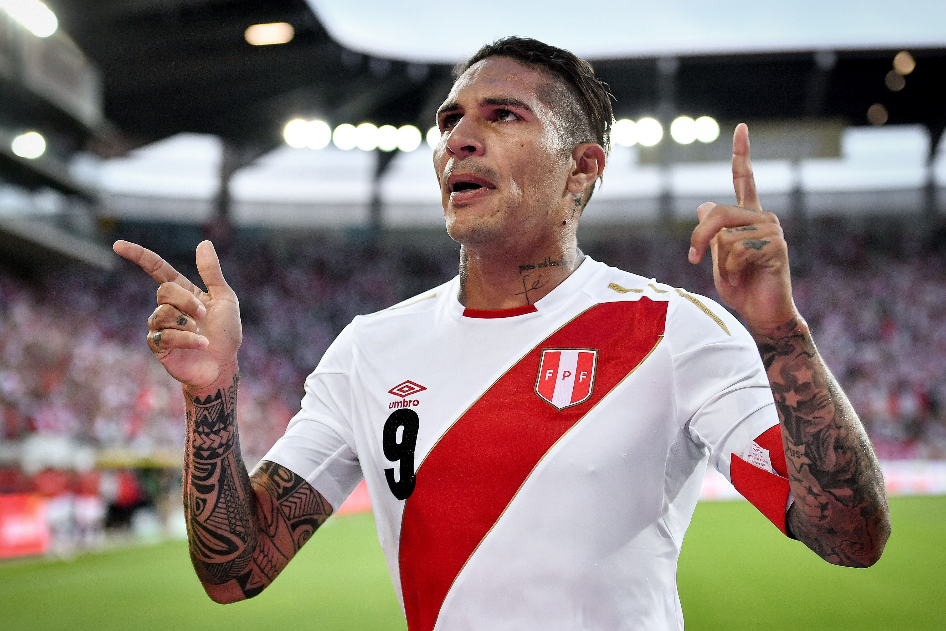 Paolo Guerrero Wallpapers - Top Free Paolo Guerrero Backgrounds ...
