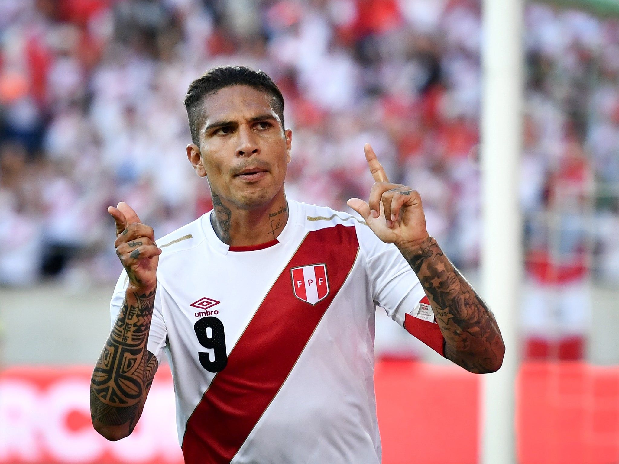 Paolo Guerrero Wallpapers - Top Free Paolo Guerrero Backgrounds ...