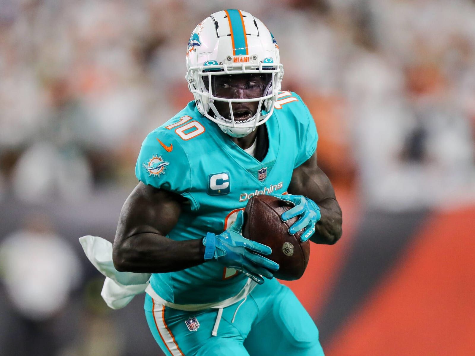 Tyreek Hill Dolphins Wallpapers - Top Free Tyreek Hill Dolphins ...