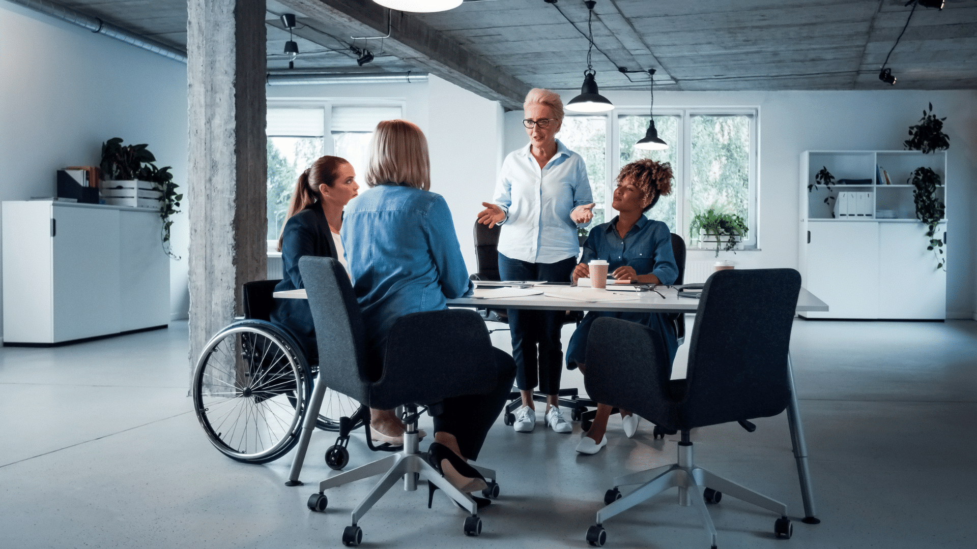 Office Meeting Wallpapers - Top Free Office Meeting Backgrounds ...