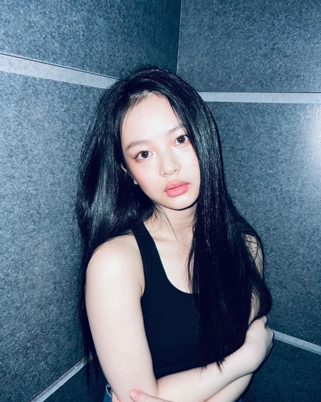 Hanni Pham Wallpapers - Top Free Hanni Pham Backgrounds - WallpaperAccess