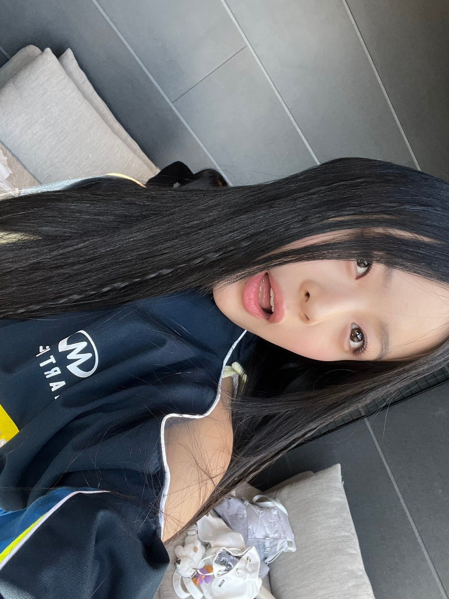 Hanni Pham Wallpapers - Top Free Hanni Pham Backgrounds - WallpaperAccess