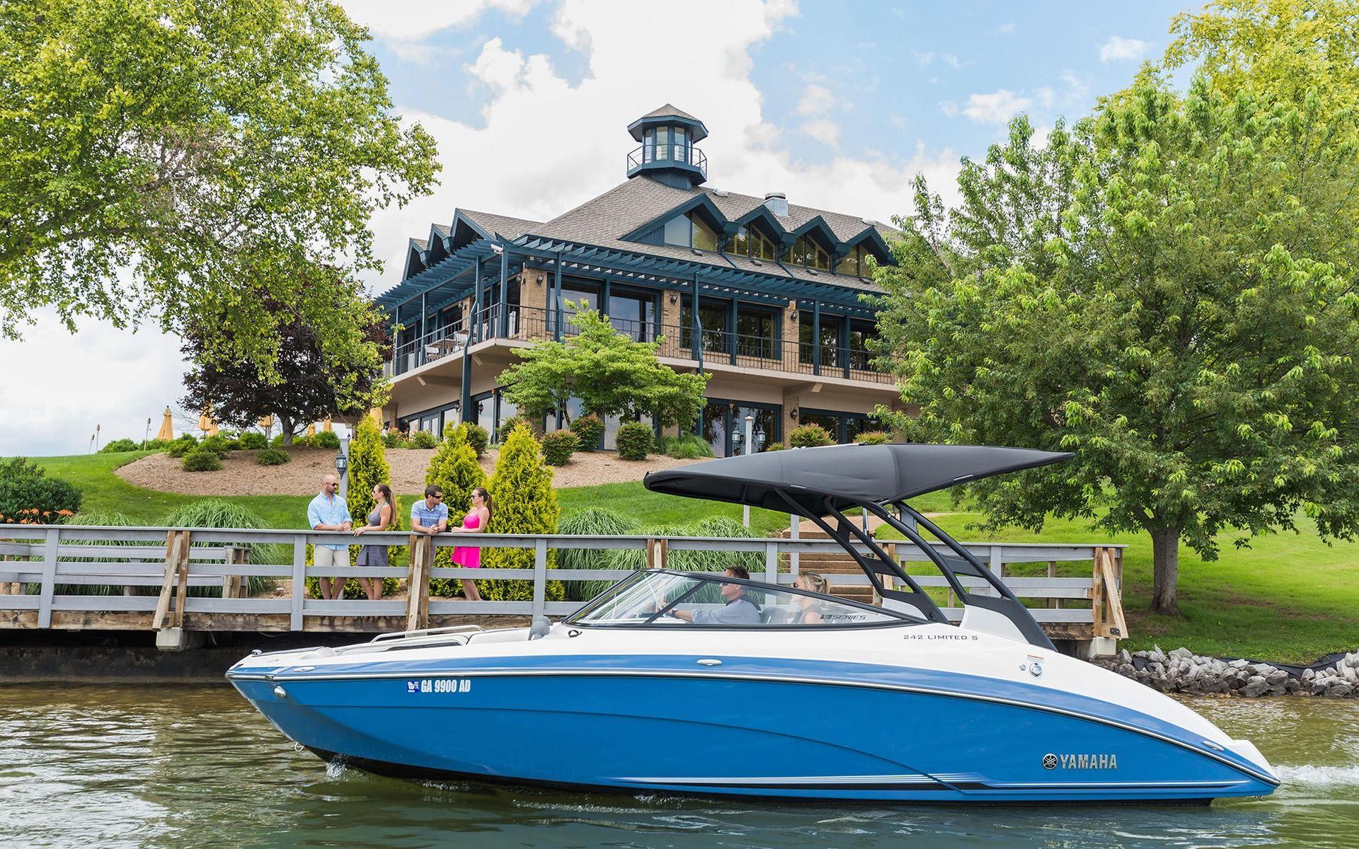 Yamaha Boat Wallpapers - Top Free Yamaha Boat Backgrounds - WallpaperAccess