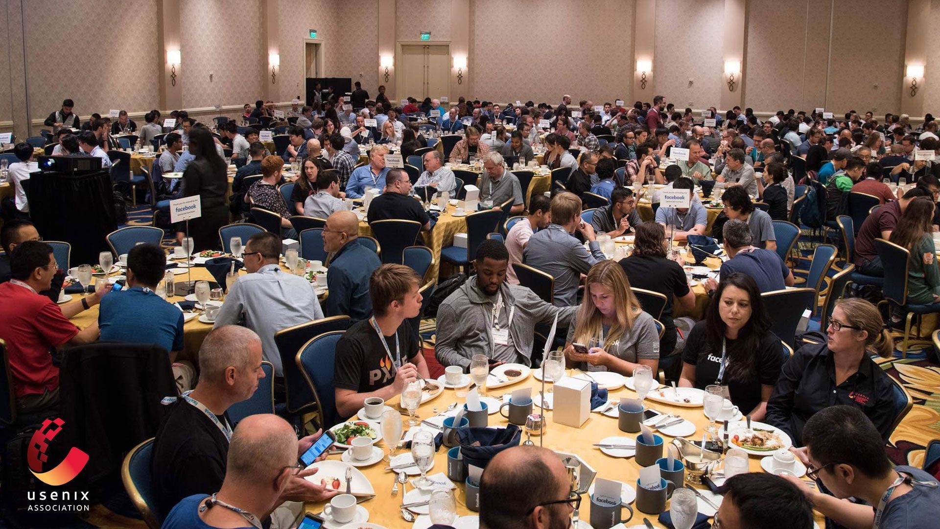 Convention Wallpapers - Top Free Convention Backgrounds - WallpaperAccess