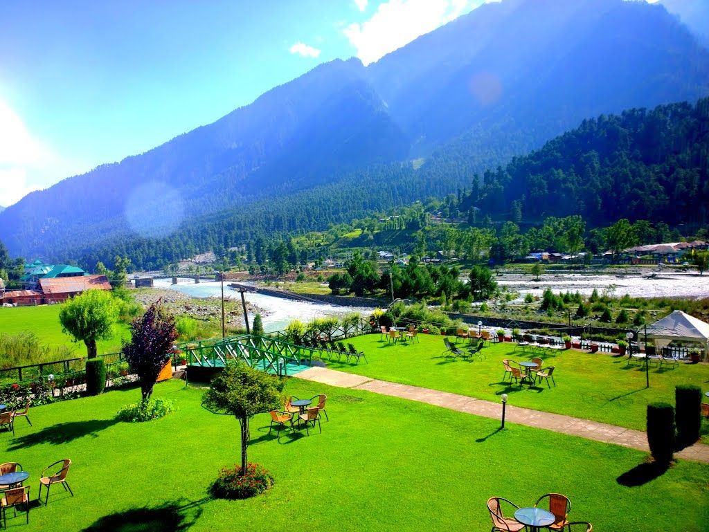 Pahalgam Wallpapers - Top Free Pahalgam Backgrounds - WallpaperAccess