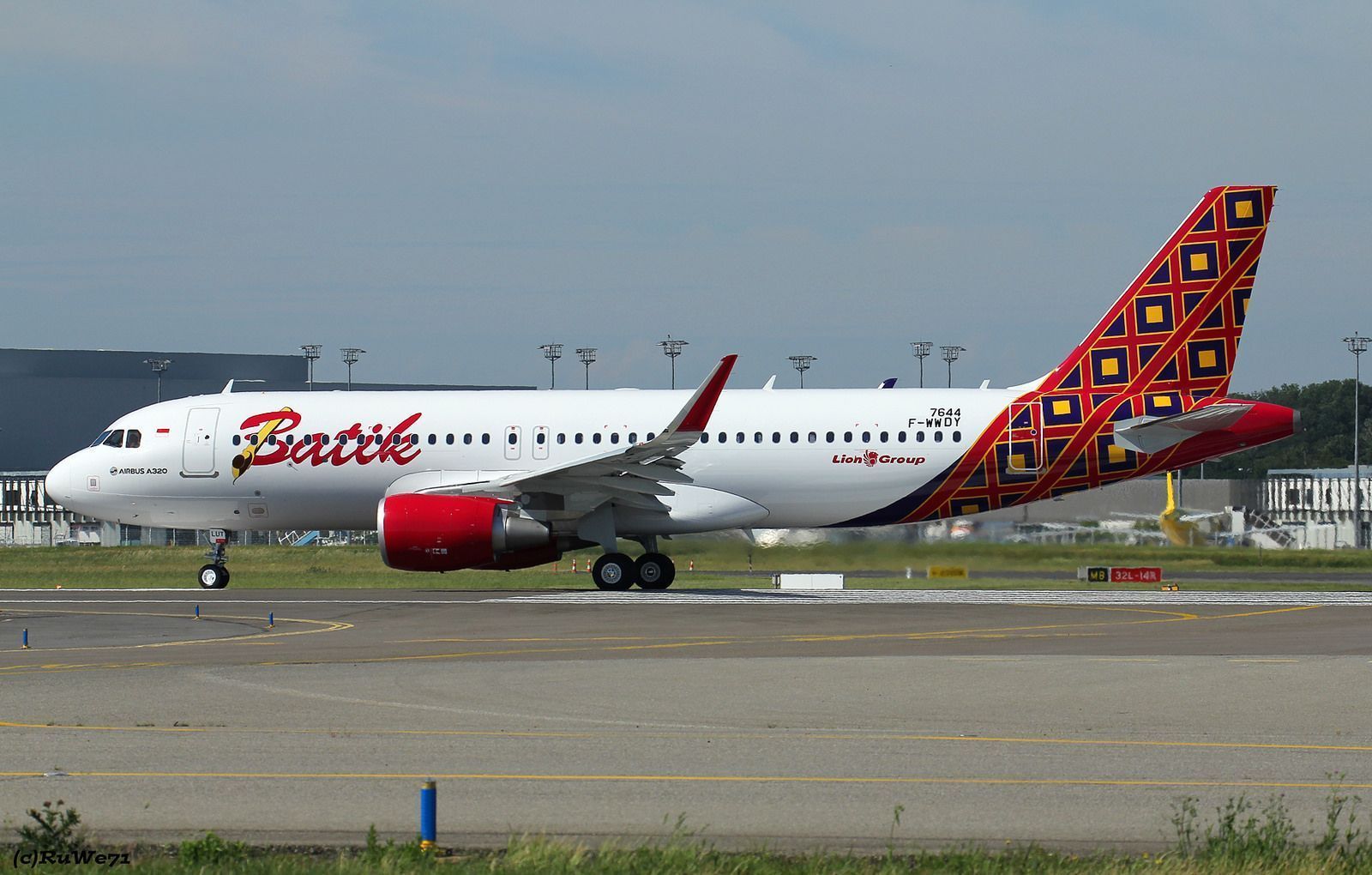Batik Air Wallpapers - Top Free Batik Air Backgrounds - WallpaperAccess