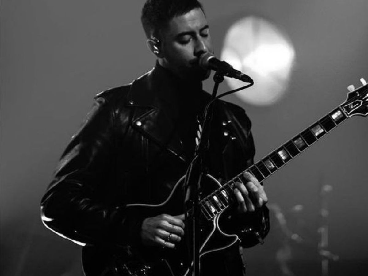 Bruno Major Wallpapers - Top Free Bruno Major Backgrounds - WallpaperAccess