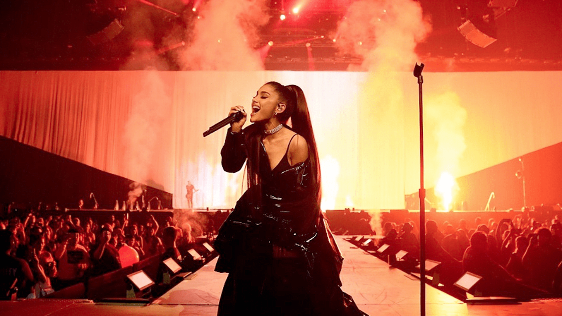 Dangerous Woman Tour Wallpapers - Top Free Dangerous Woman Tour ...