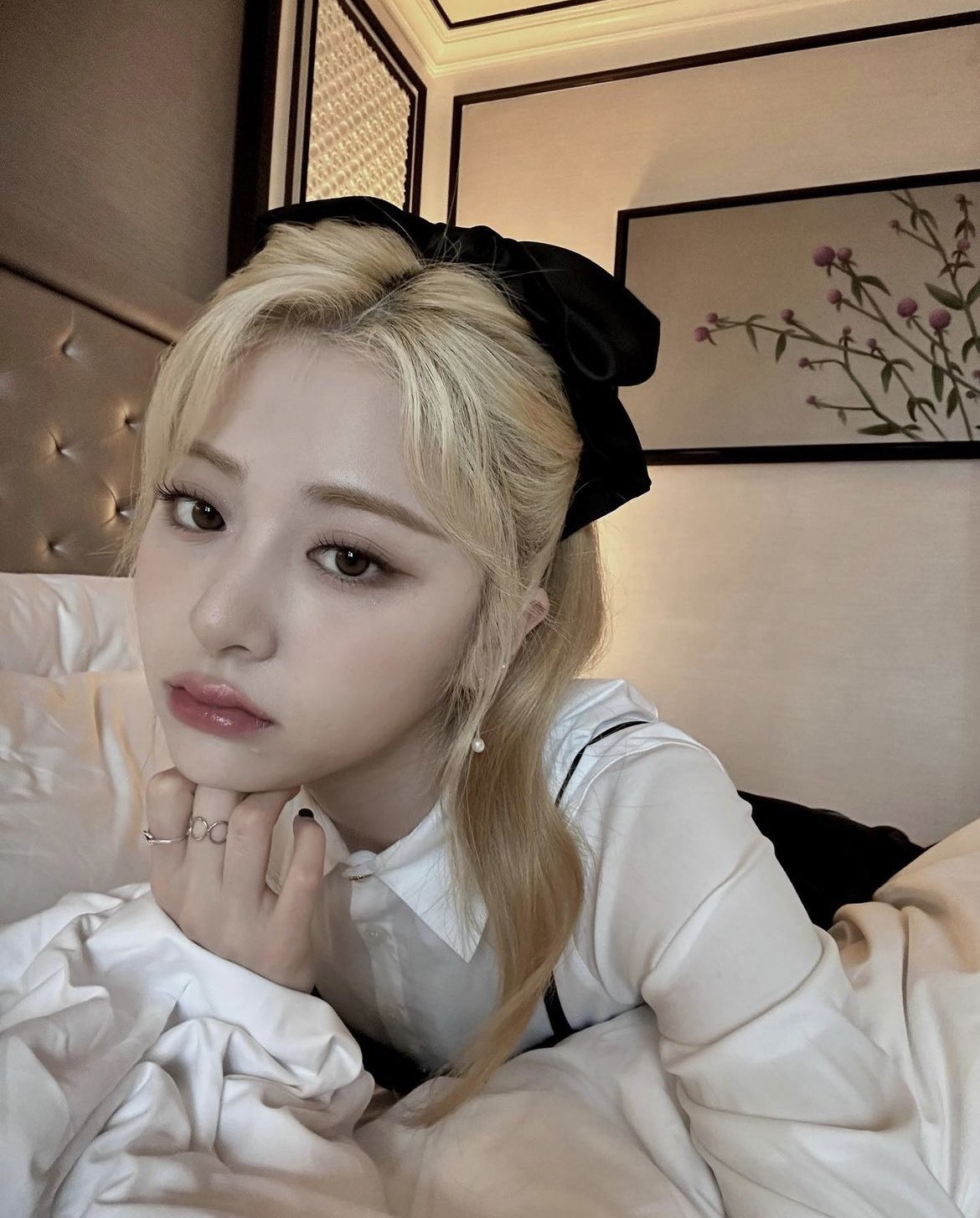 Huh Yun Jin Wallpapers - Top Free Huh Yun Jin Backgrounds - WallpaperAccess