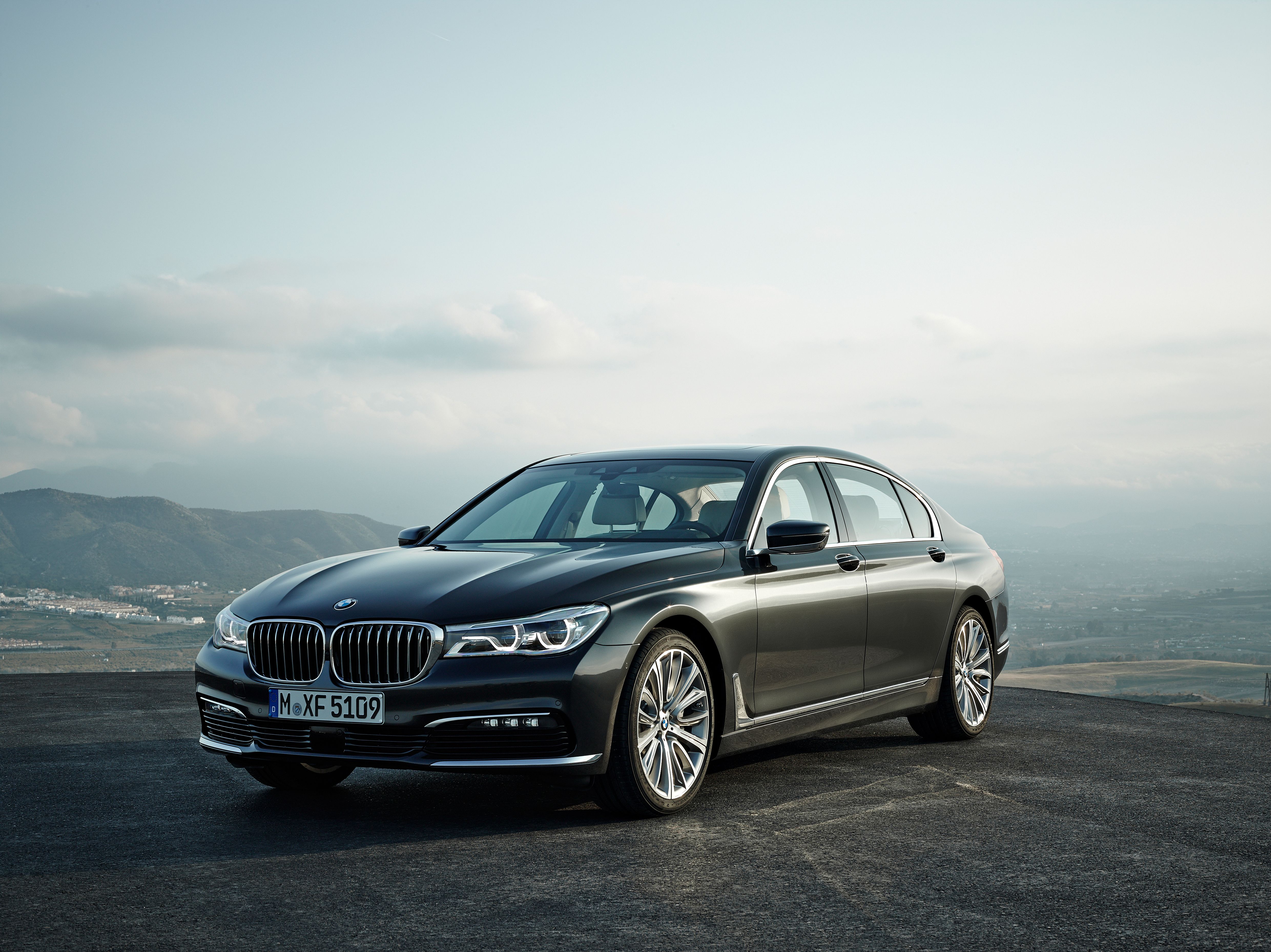 BMW 730Li Wallpapers - Top Free BMW 730Li Backgrounds - WallpaperAccess