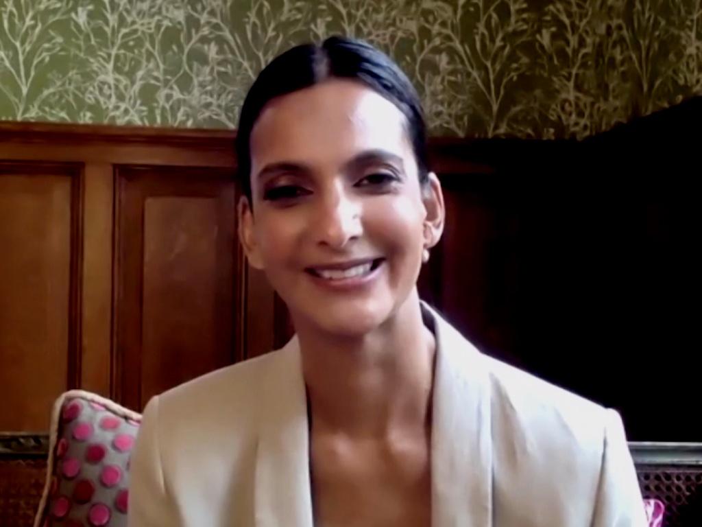 Poorna Jagannathan Wallpapers - Top Free Poorna Jagannathan Backgrounds - WallpaperAccess