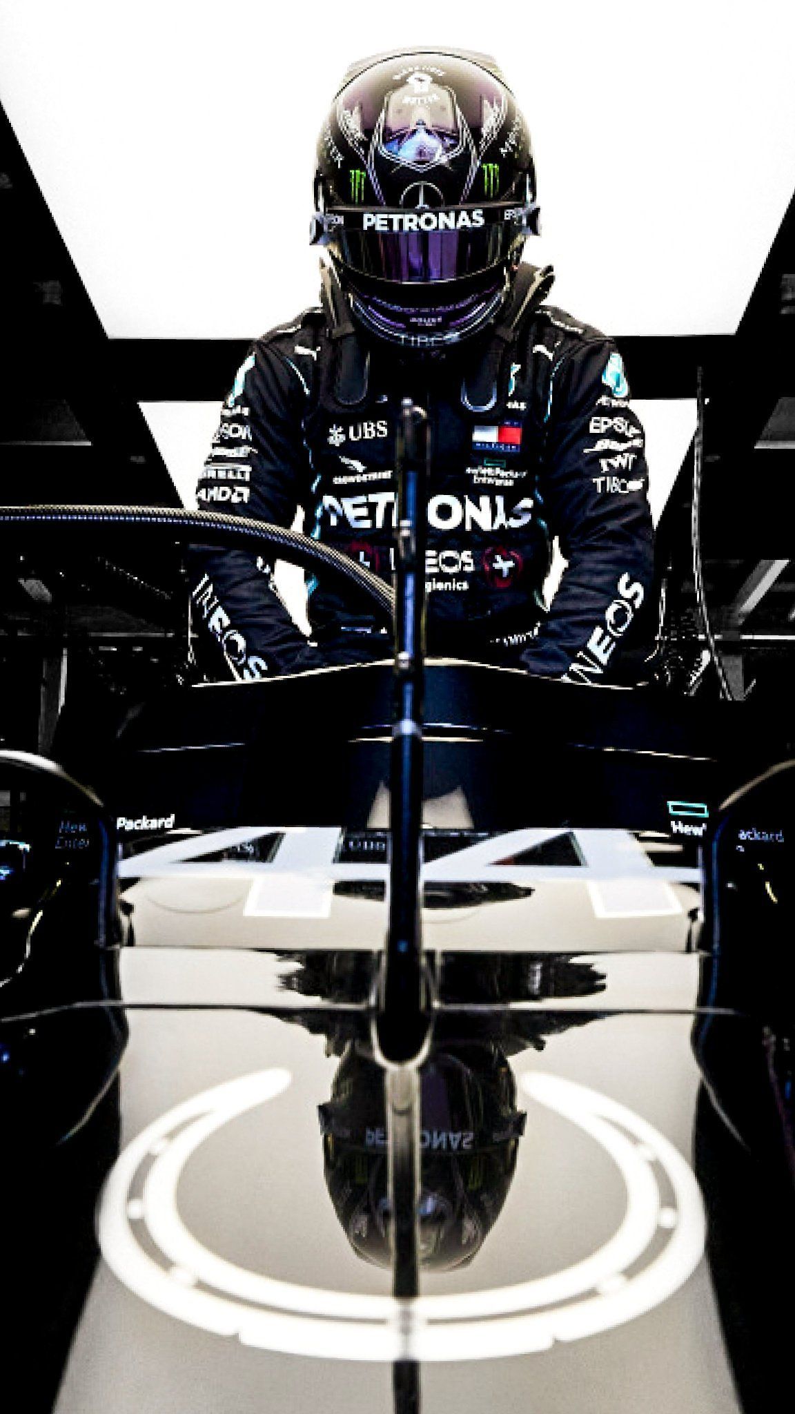 F1 Helmet Wallpapers - Top Free F1 Helmet Backgrounds - WallpaperAccess