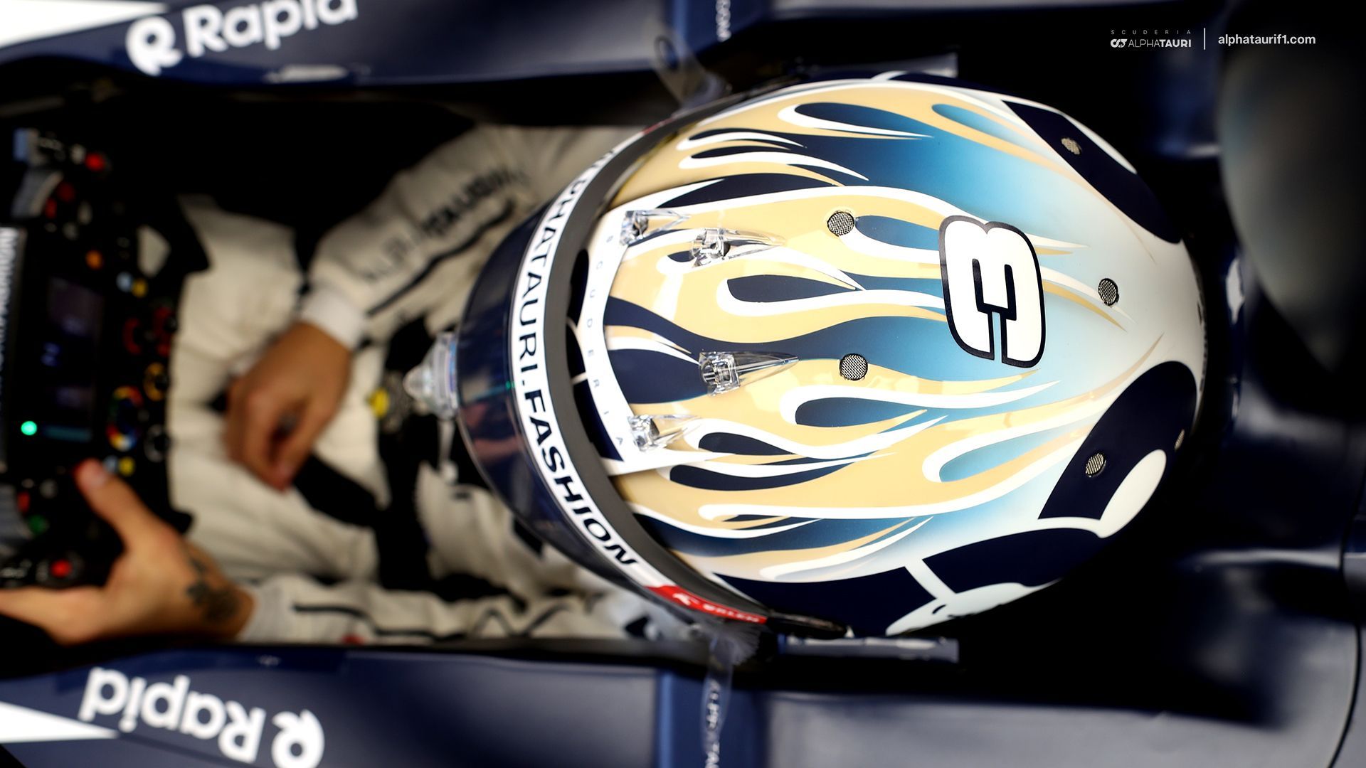 F1 Helmet Wallpapers - Top Free F1 Helmet Backgrounds - WallpaperAccess