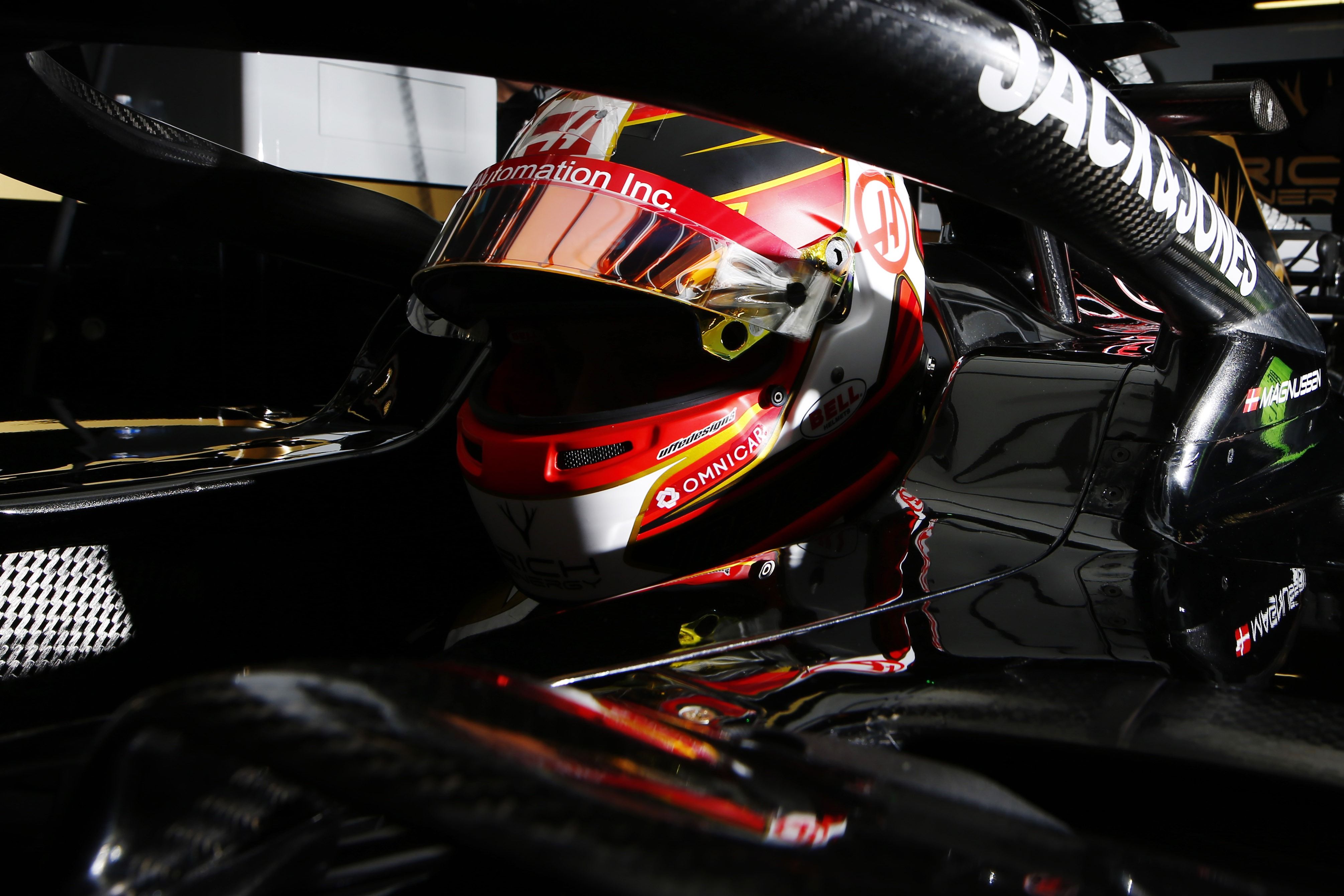 F1 Helmet Wallpapers - Top Free F1 Helmet Backgrounds - WallpaperAccess