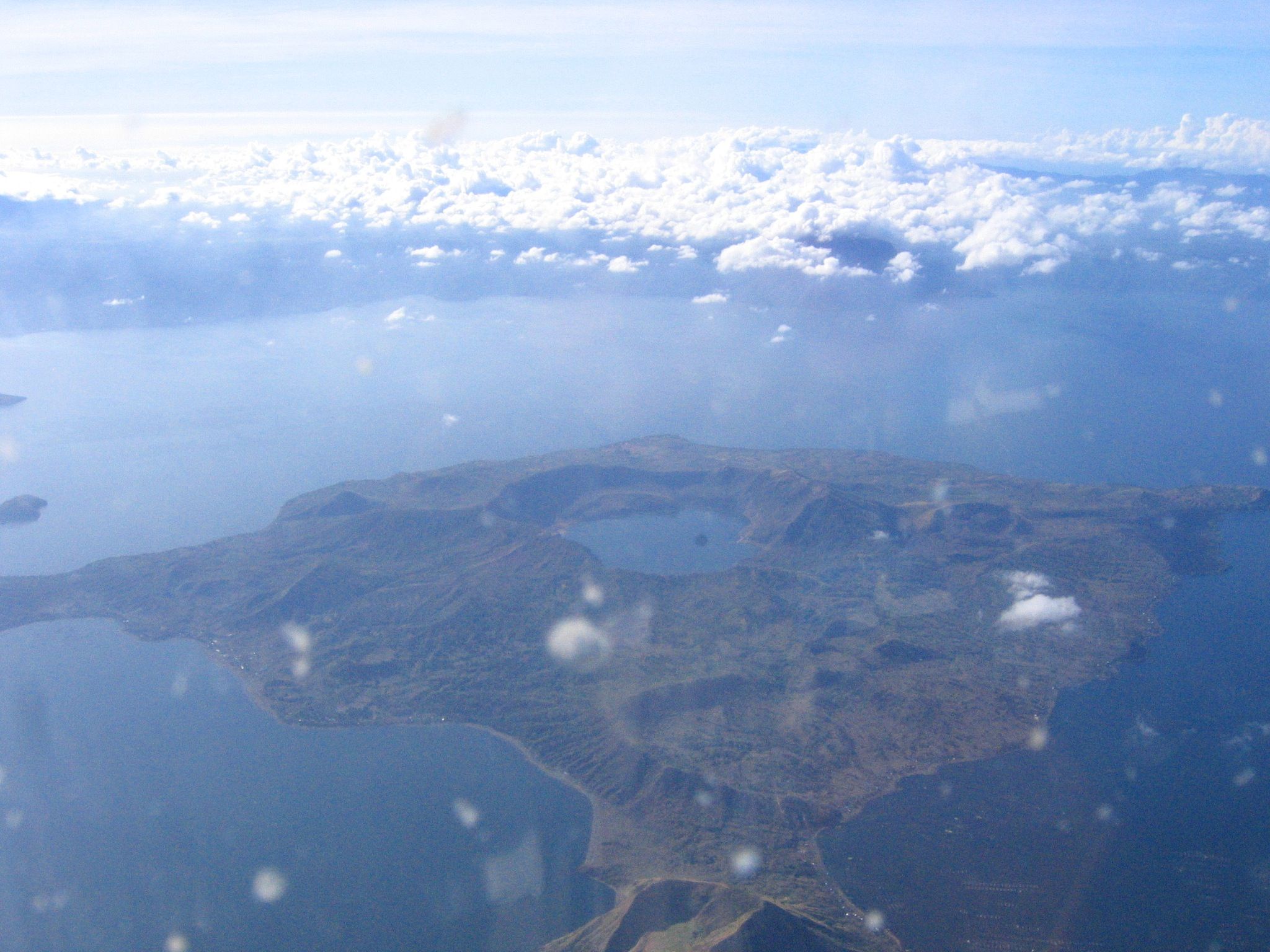 Taal Volcano Wallpapers - Top Free Taal Volcano Backgrounds ...
