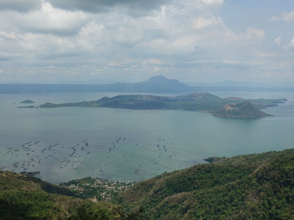 Taal Volcano Wallpapers - Top Free Taal Volcano Backgrounds ...