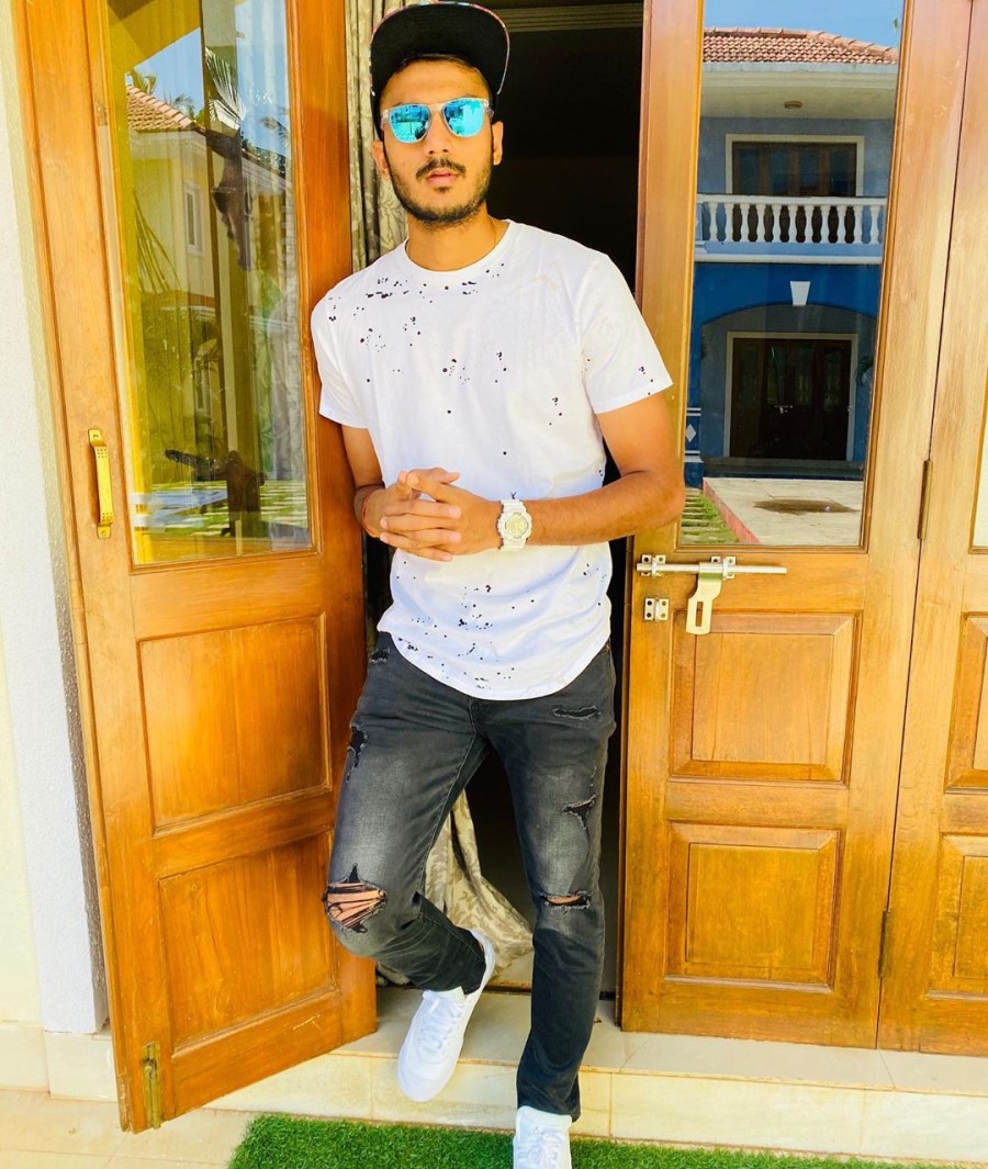 Akshar Patel Wallpapers - Top Free Akshar Patel Backgrounds - WallpaperAccess