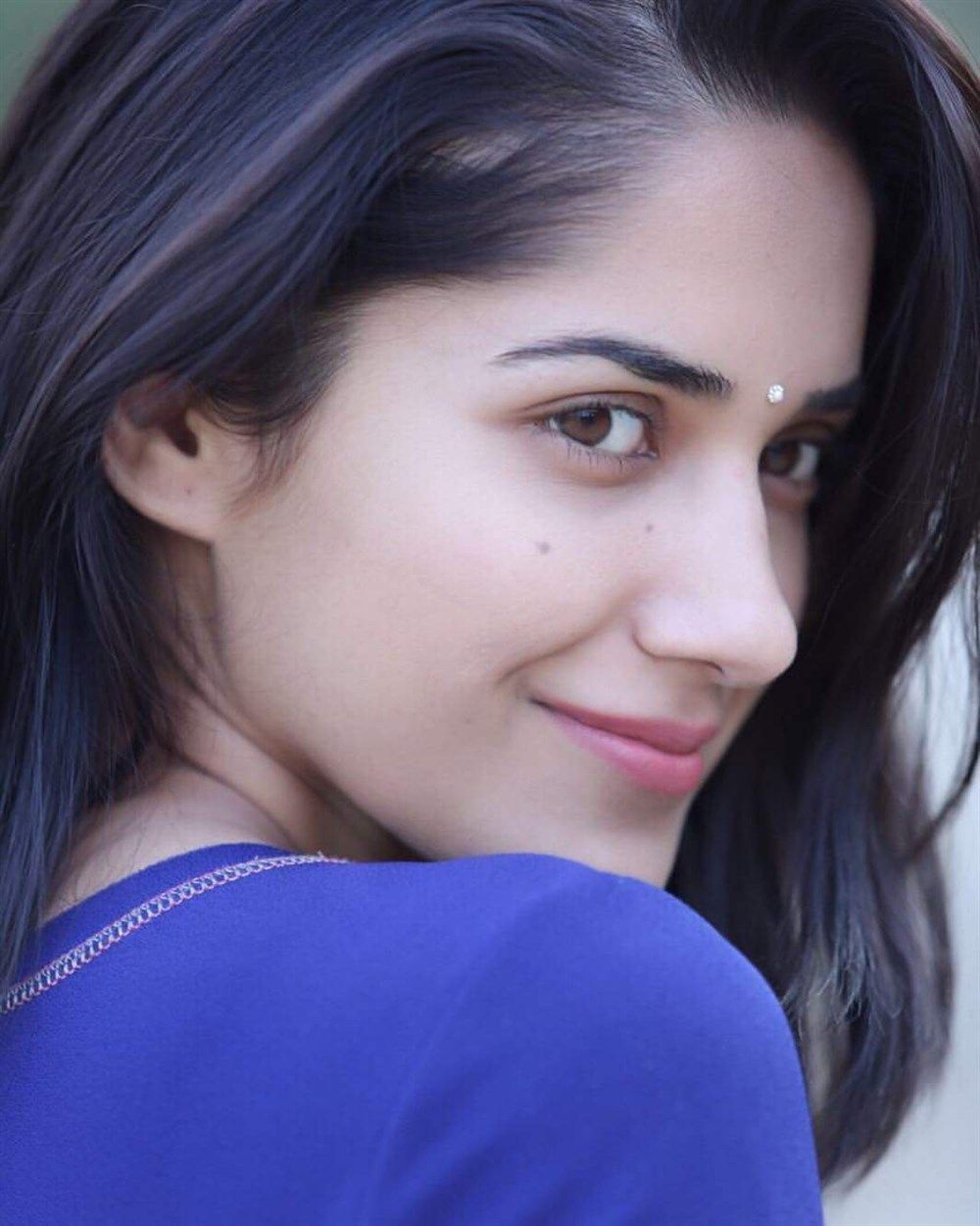 Ruhani Sharma Wallpapers - Top Free Ruhani Sharma Backgrounds ...