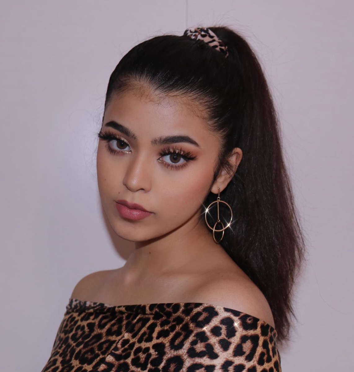 Jharna Bhagwani Wallpapers - Top Free Jharna Bhagwani Backgrounds ...