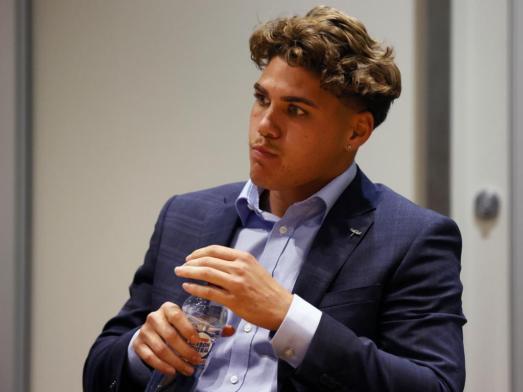 Reece Walsh Wallpapers - Top Free Reece Walsh Backgrounds - WallpaperAccess