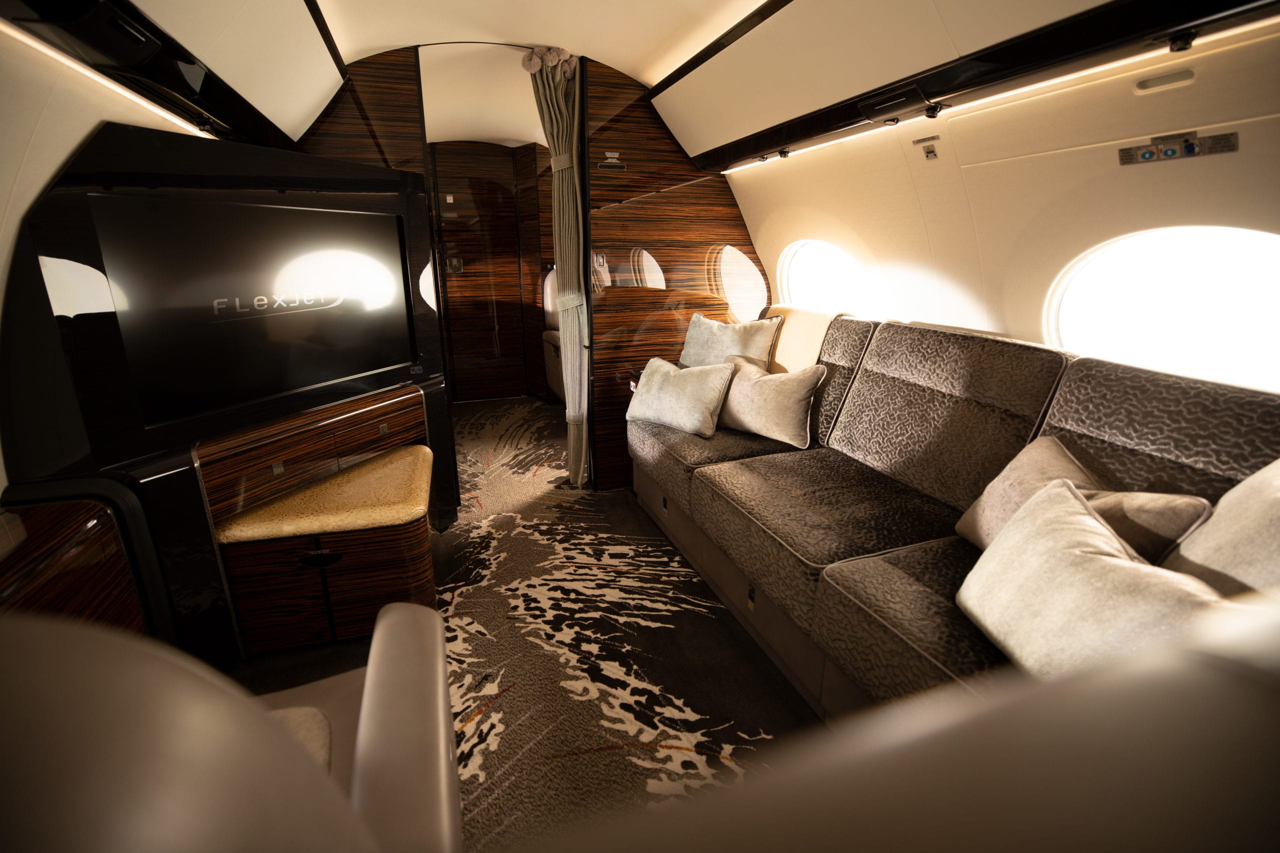 Private Jet Interior Wallpapers - Top Free Private Jet Interior ...