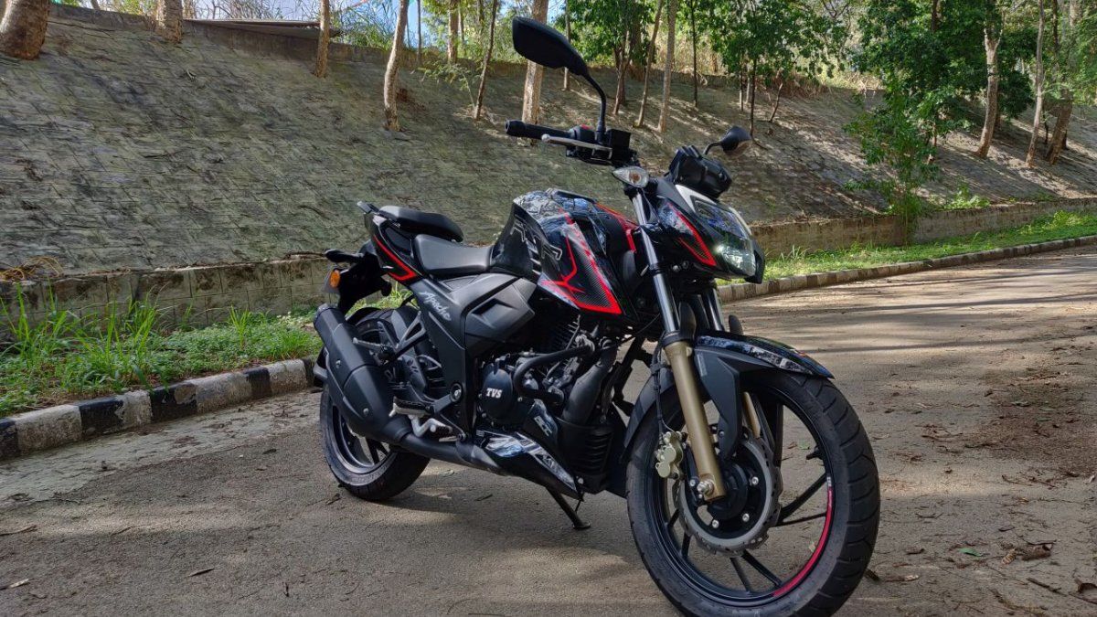 Apache RTR 200 4V Wallpapers - Top Free Apache RTR 200 4V Backgrounds ...
