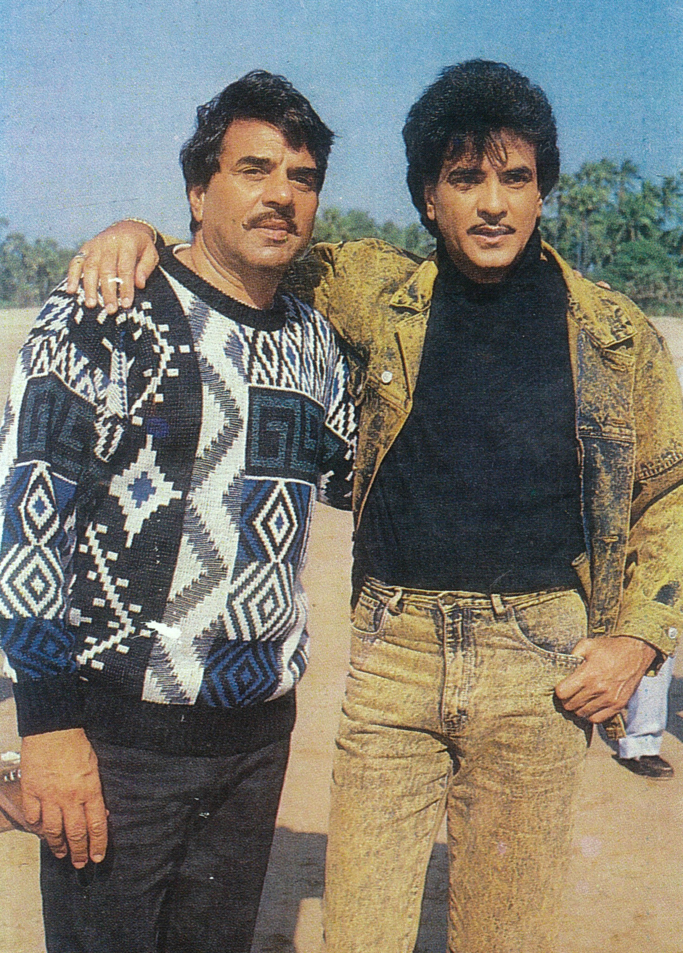 Jeetendra Wallpapers - Top Free Jeetendra Backgrounds - WallpaperAccess