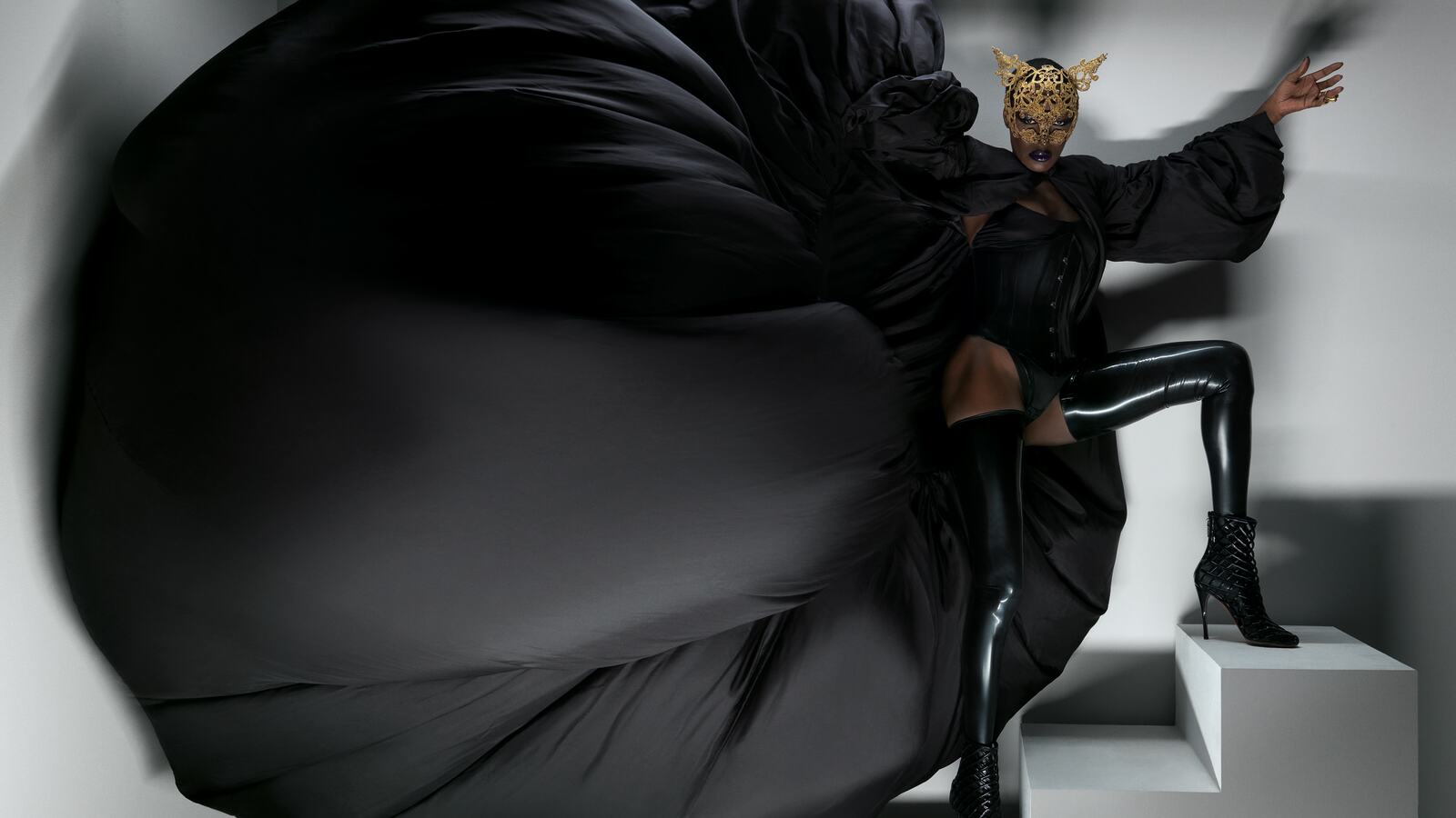 Grace Jones Wallpapers - Top Free Grace Jones Backgrounds - WallpaperAccess