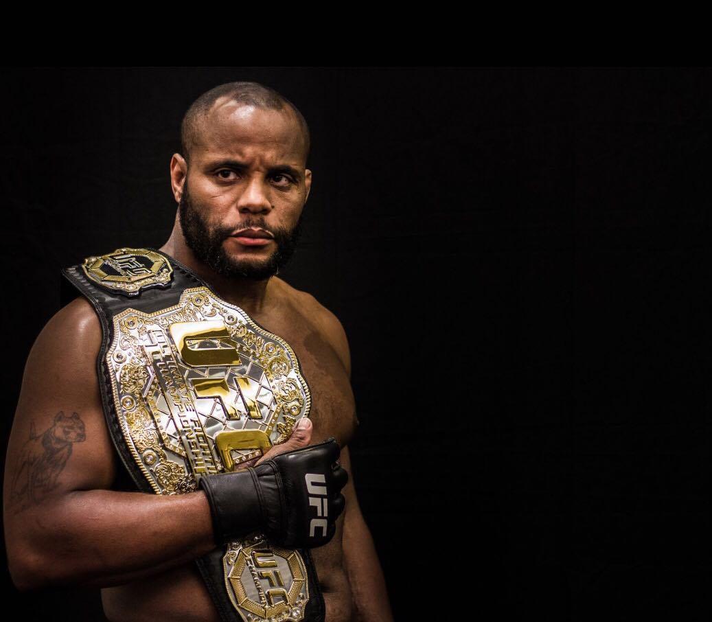 Daniel Cormier Wallpapers - Top Free Daniel Cormier Backgrounds - WallpaperAccess