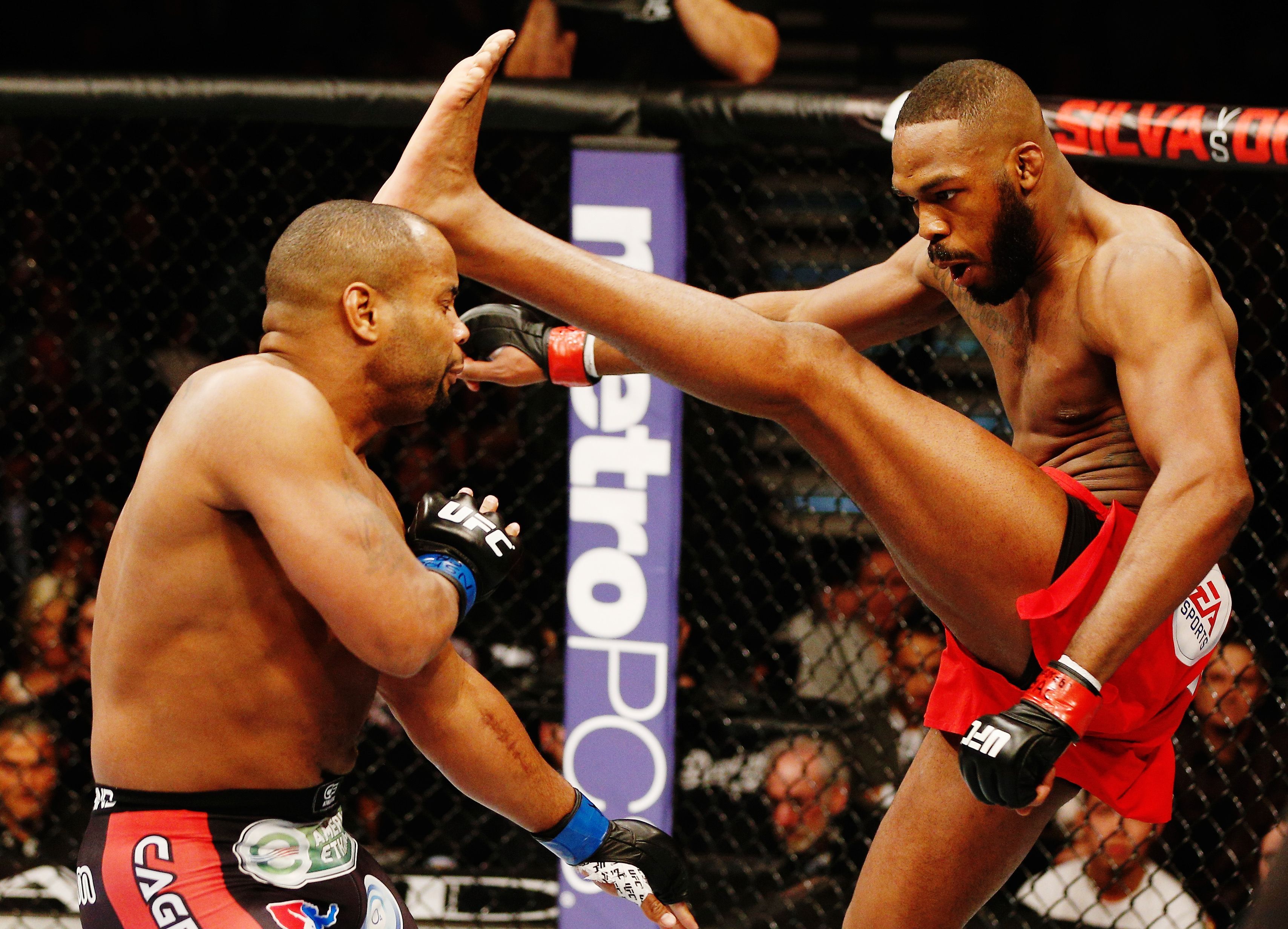 Daniel Cormier Wallpapers - Top Free Daniel Cormier Backgrounds - WallpaperAccess